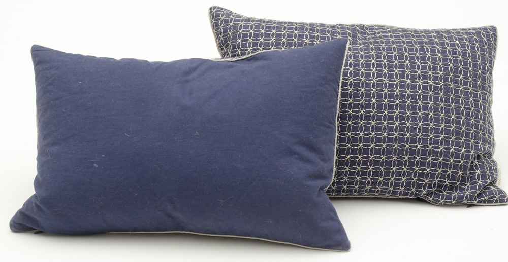 Decorative Accent Pillows Including Calvin klein | EBTH