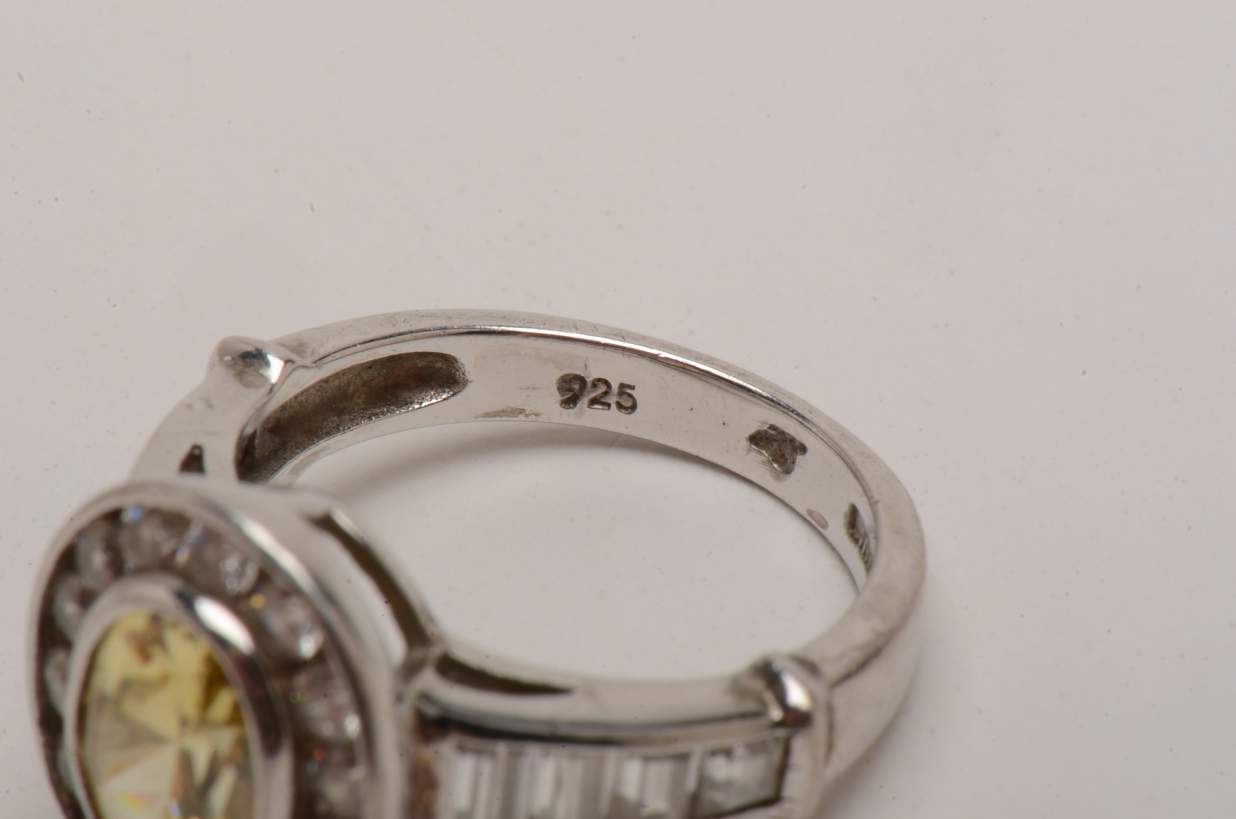 Sterling Diamond, Cubic Zirconia and Color Change Glass Rings | EBTH