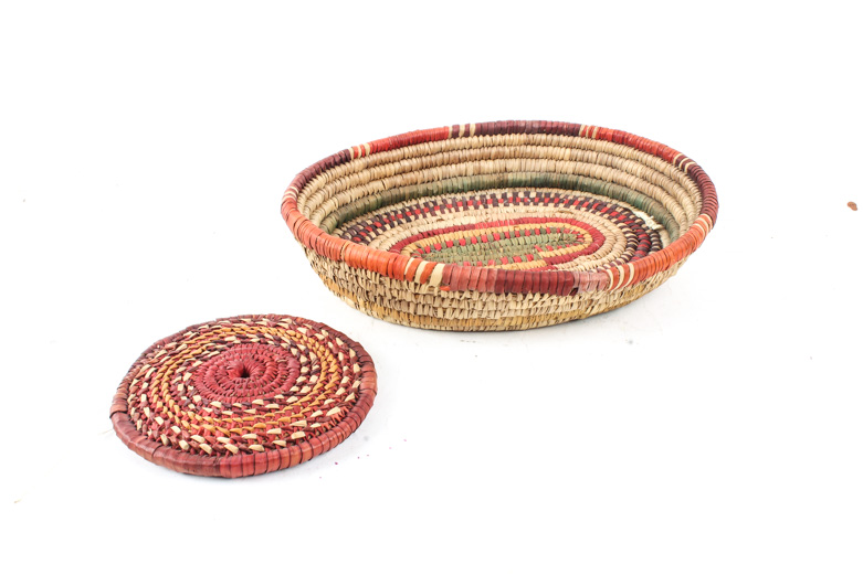 Collection of Handmade Native American Style Baskets | EBTH