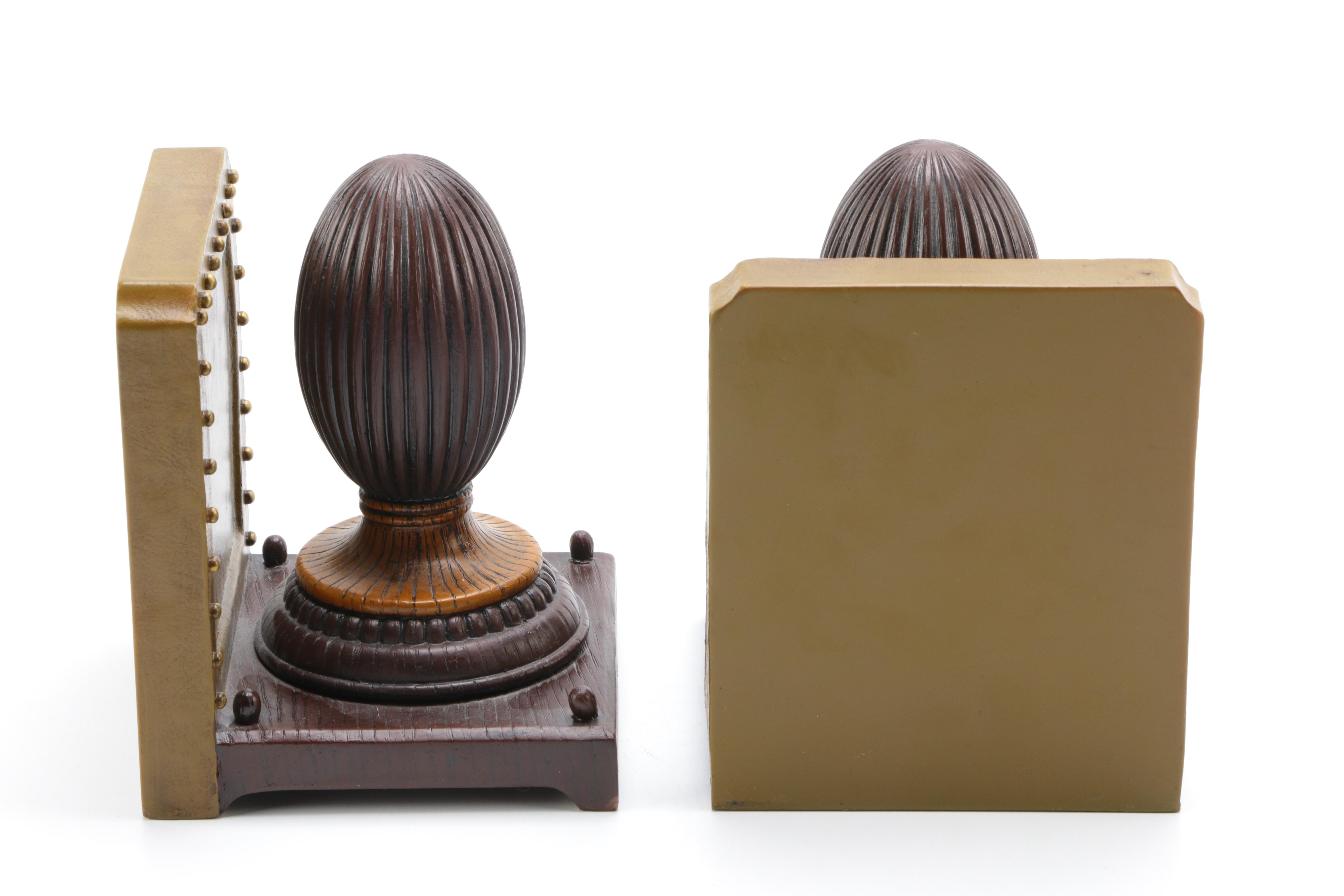 Wooden Bookends, Clock and Canister | EBTH
