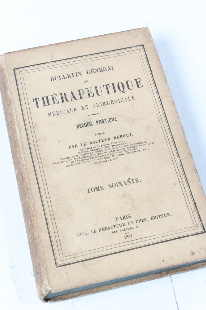 Antique French Illustrated Medical Texts | EBTH