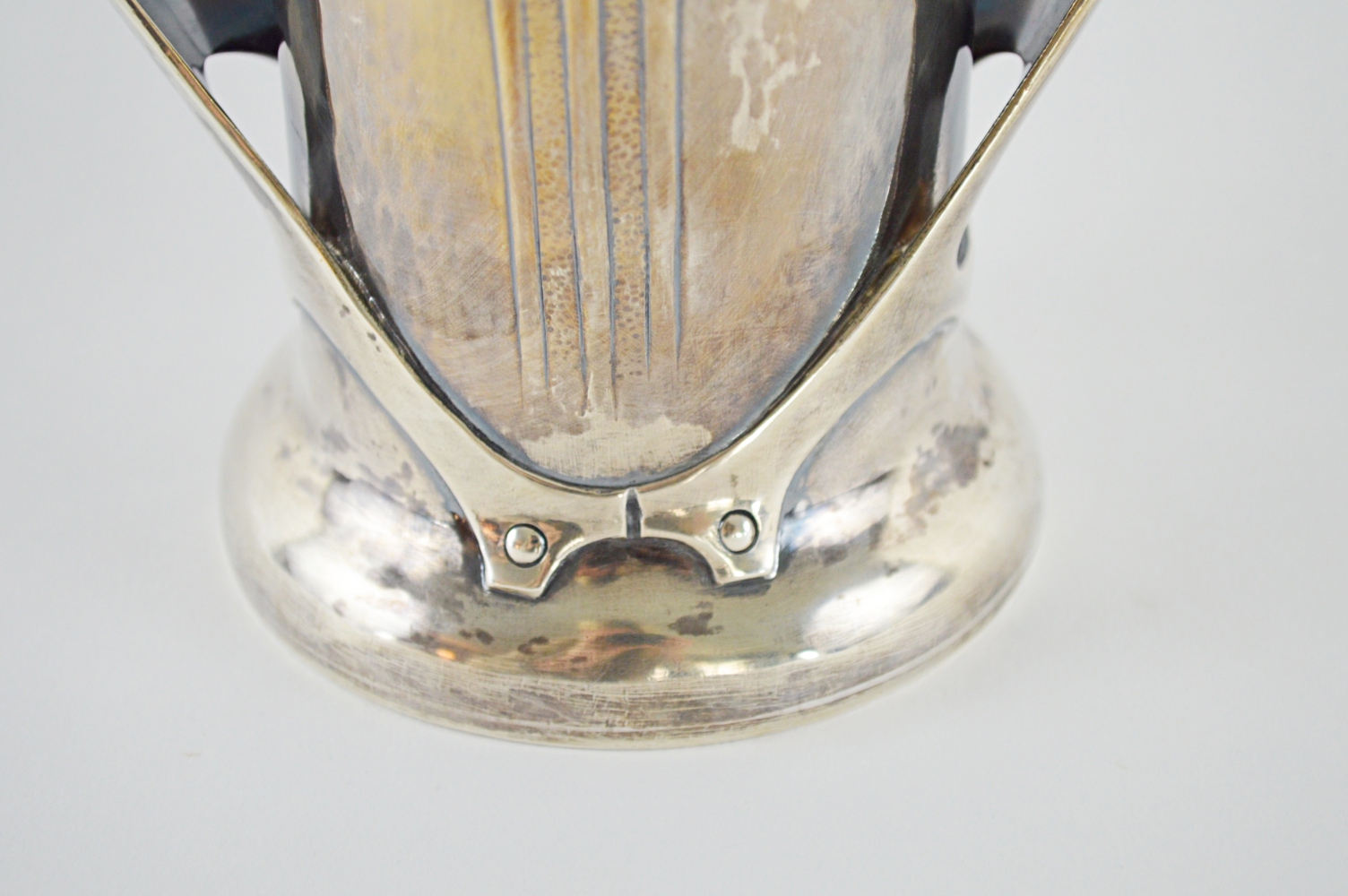 Antique John Round & Son Ltd. Art Nouveau Sterling Silver Vase | EBTH