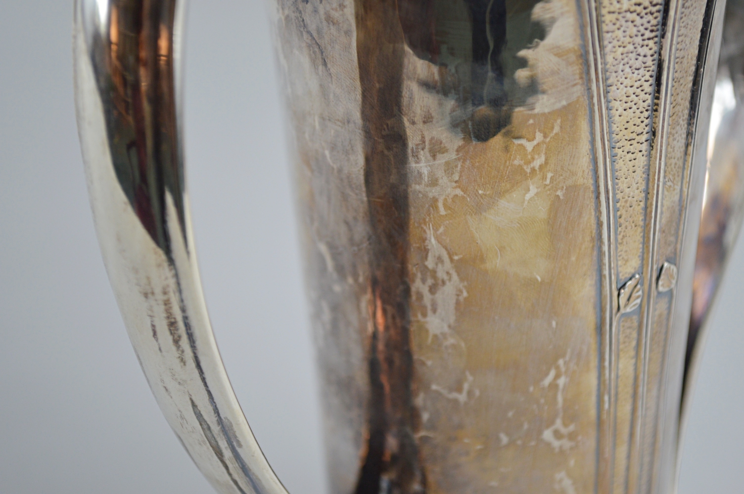 Antique John Round & Son Ltd. Art Nouveau Sterling Silver Vase | EBTH
