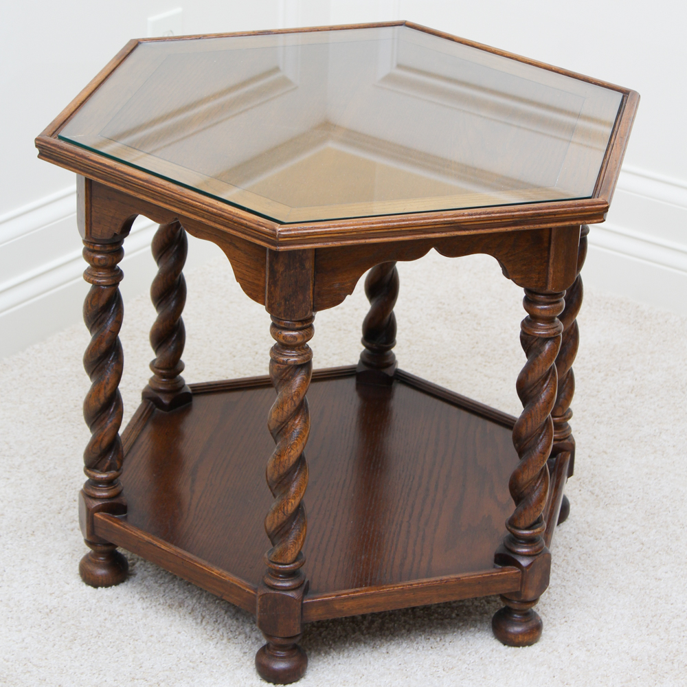 Ethan Allen Hexagonal Oak Accent Table | EBTH