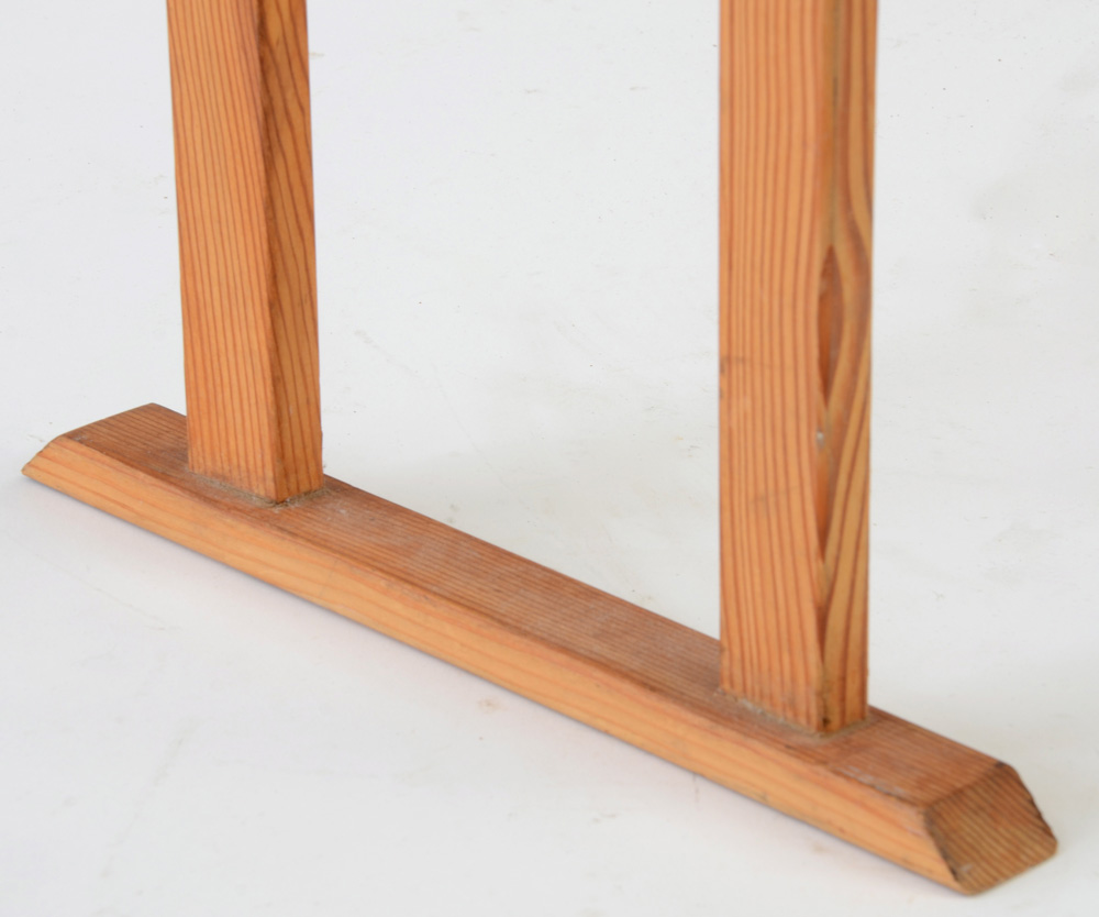 Shaker Quilt Rack | EBTH