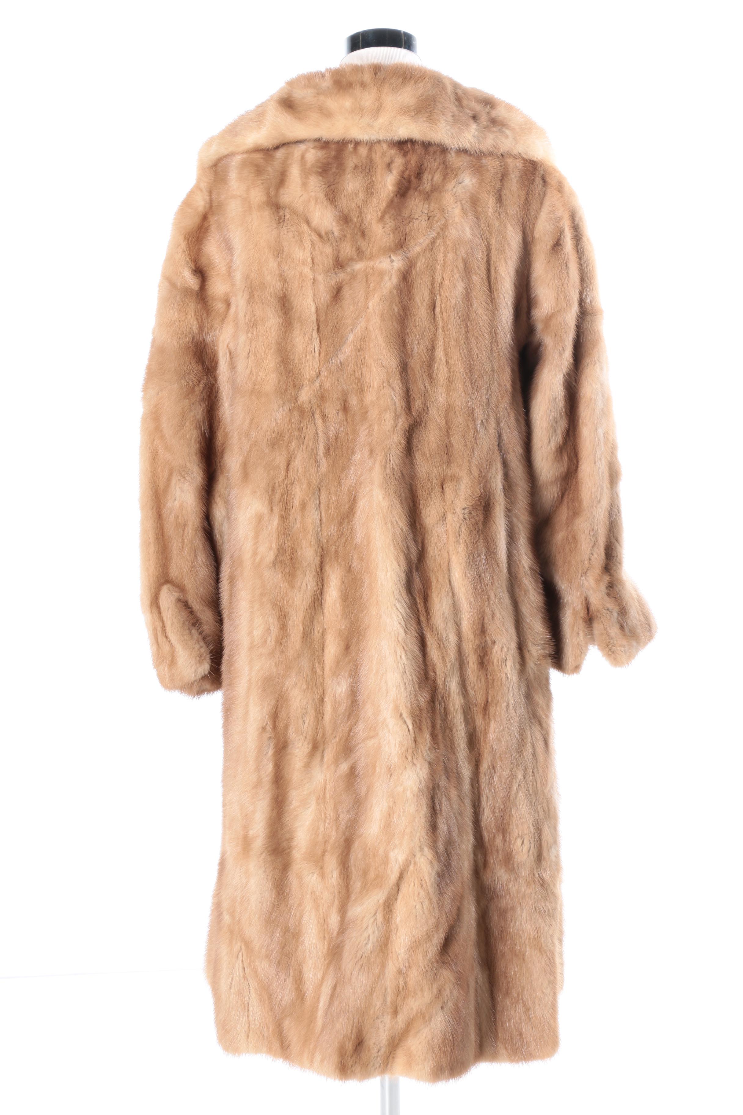 Vintage Kramer's New Haven Mink Coat | EBTH