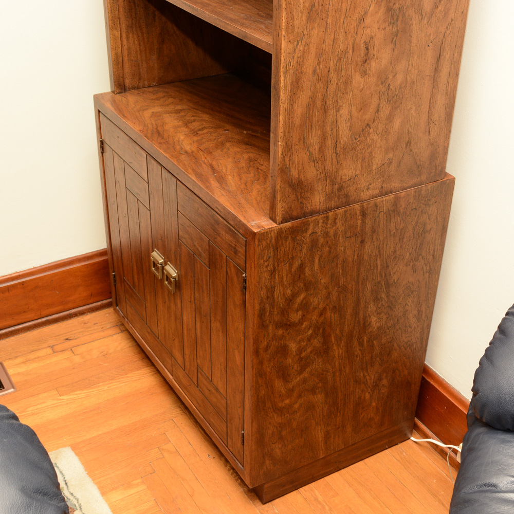 Thomasville Bookcase with Cabinet | EBTH