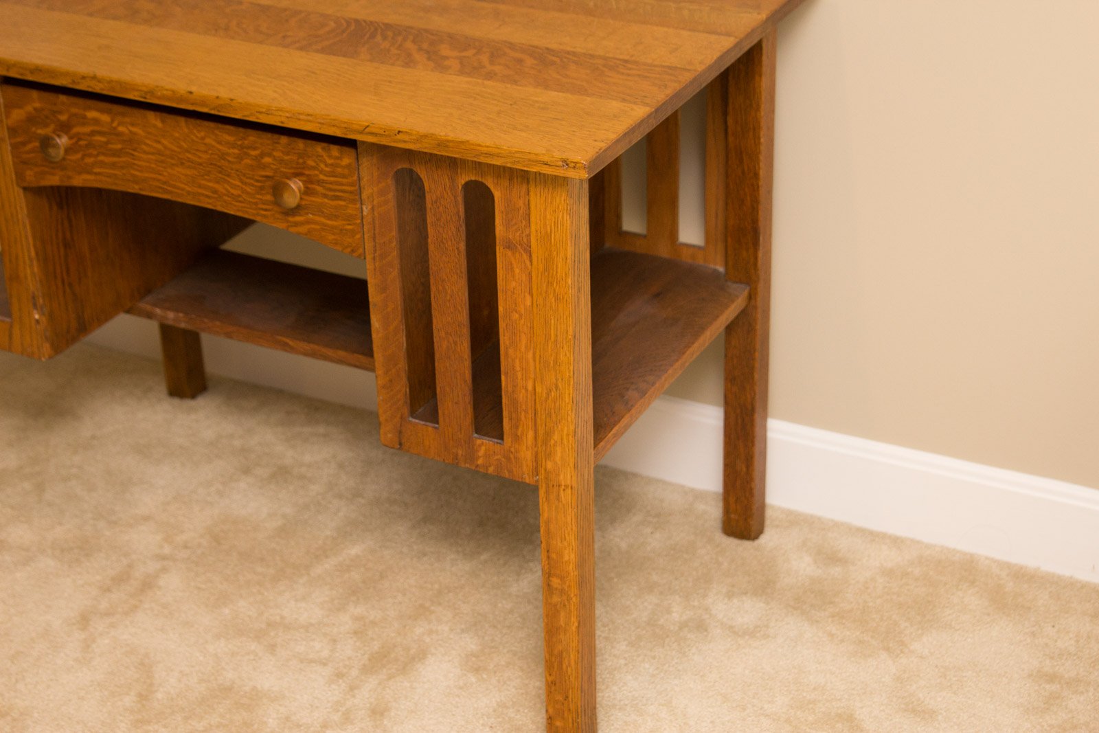 Mission Style Oak Desk With Chair | EBTH