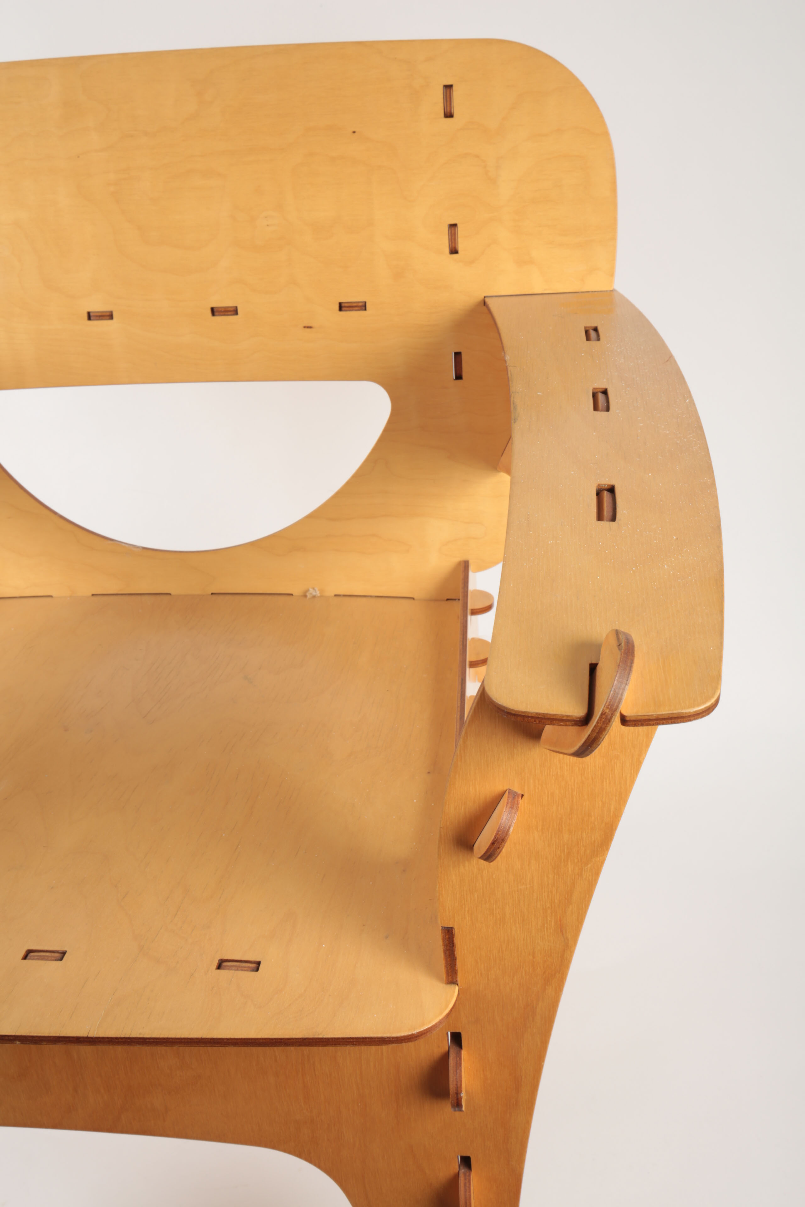 David Kawecki Birch Plywood Puzzle Chair | EBTH