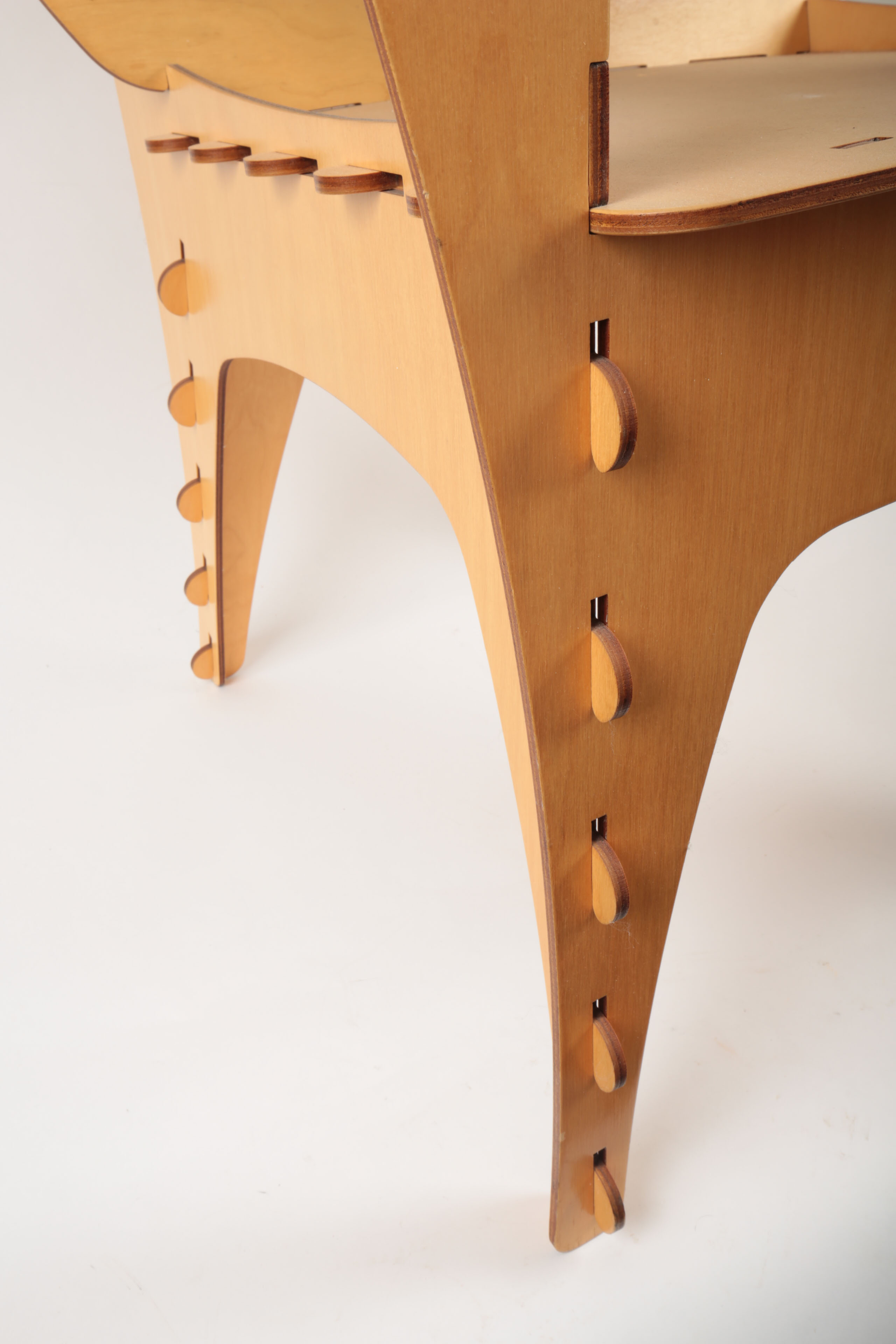 David Kawecki Birch Plywood Puzzle Chair | EBTH