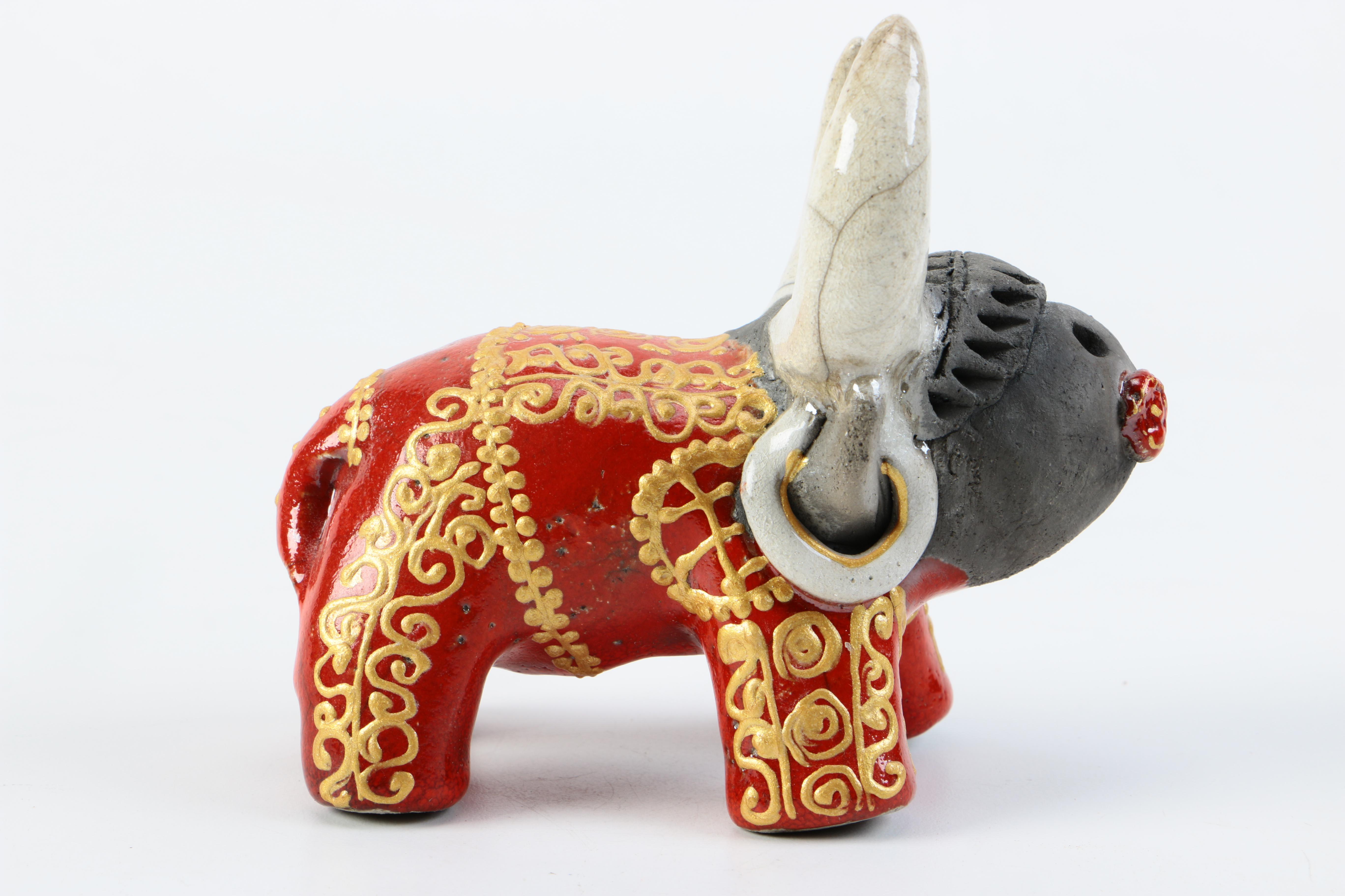 Hand-Painted Alabaster and Clay Figurines of Animals | EBTH