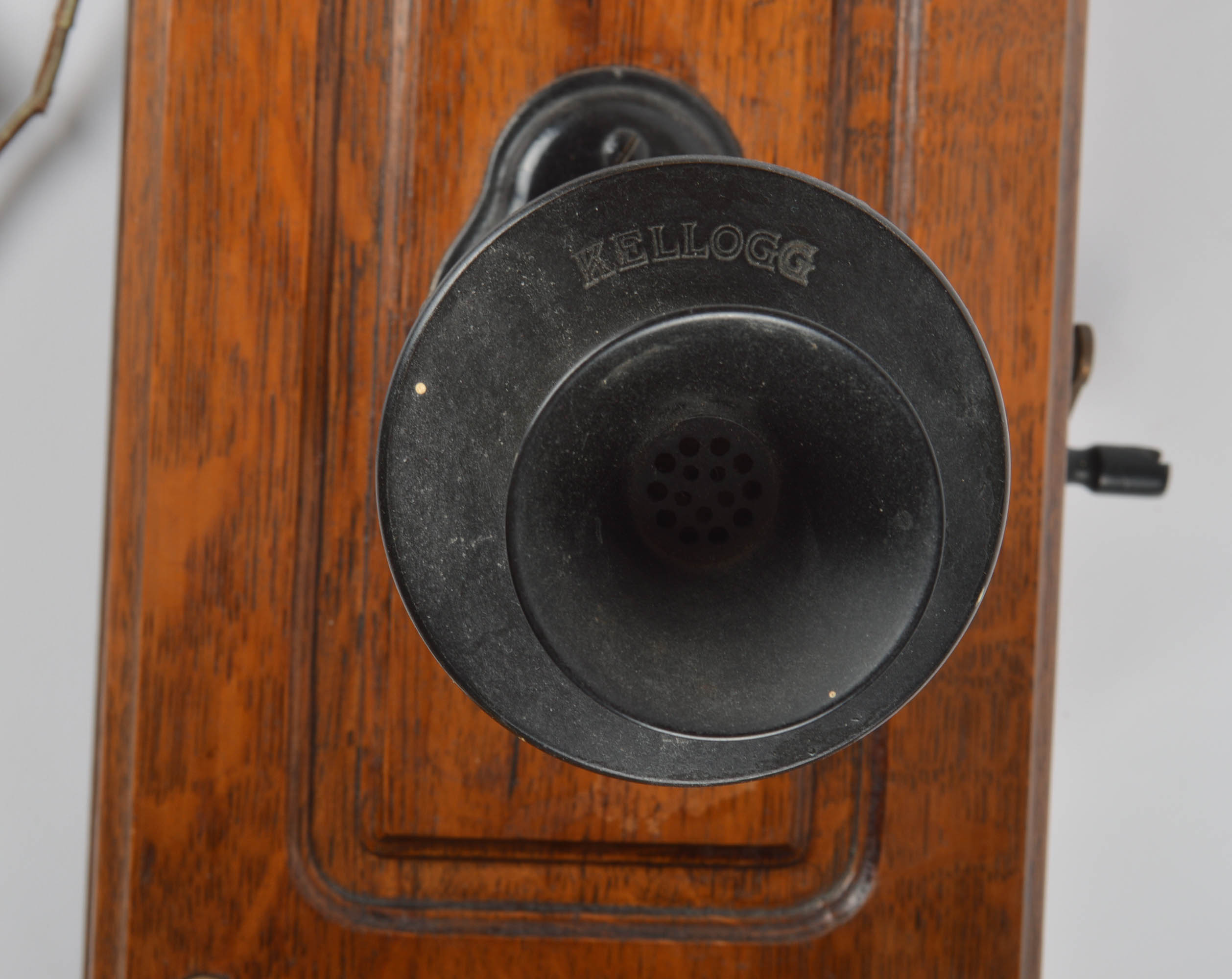 Antique Kellogg Hand-Crank Wall Phone | EBTH