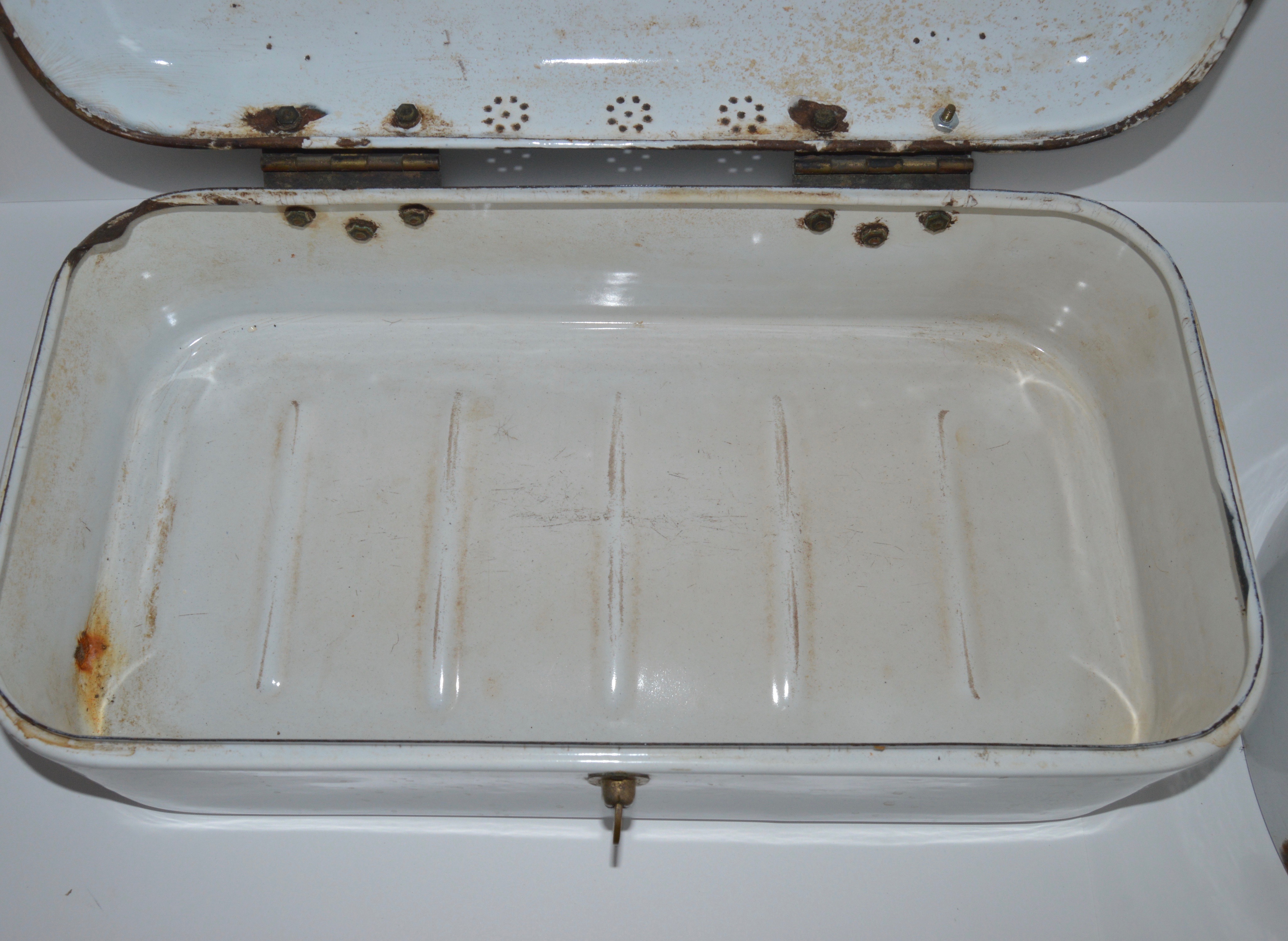 Pair of Vintage Enamel Bread Boxes | EBTH