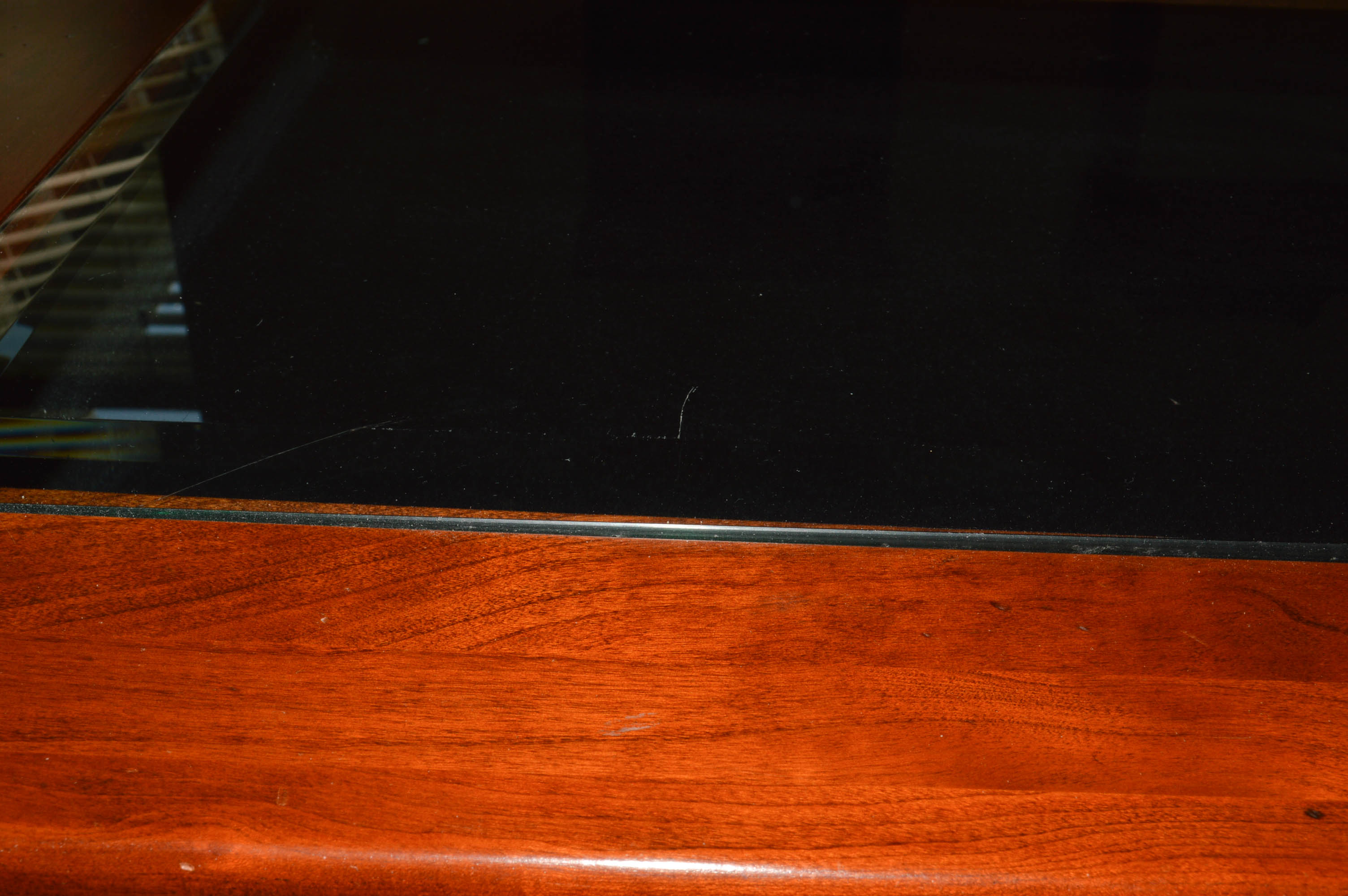 Lexington "Bob Timberlake" Collection Display Table | EBTH