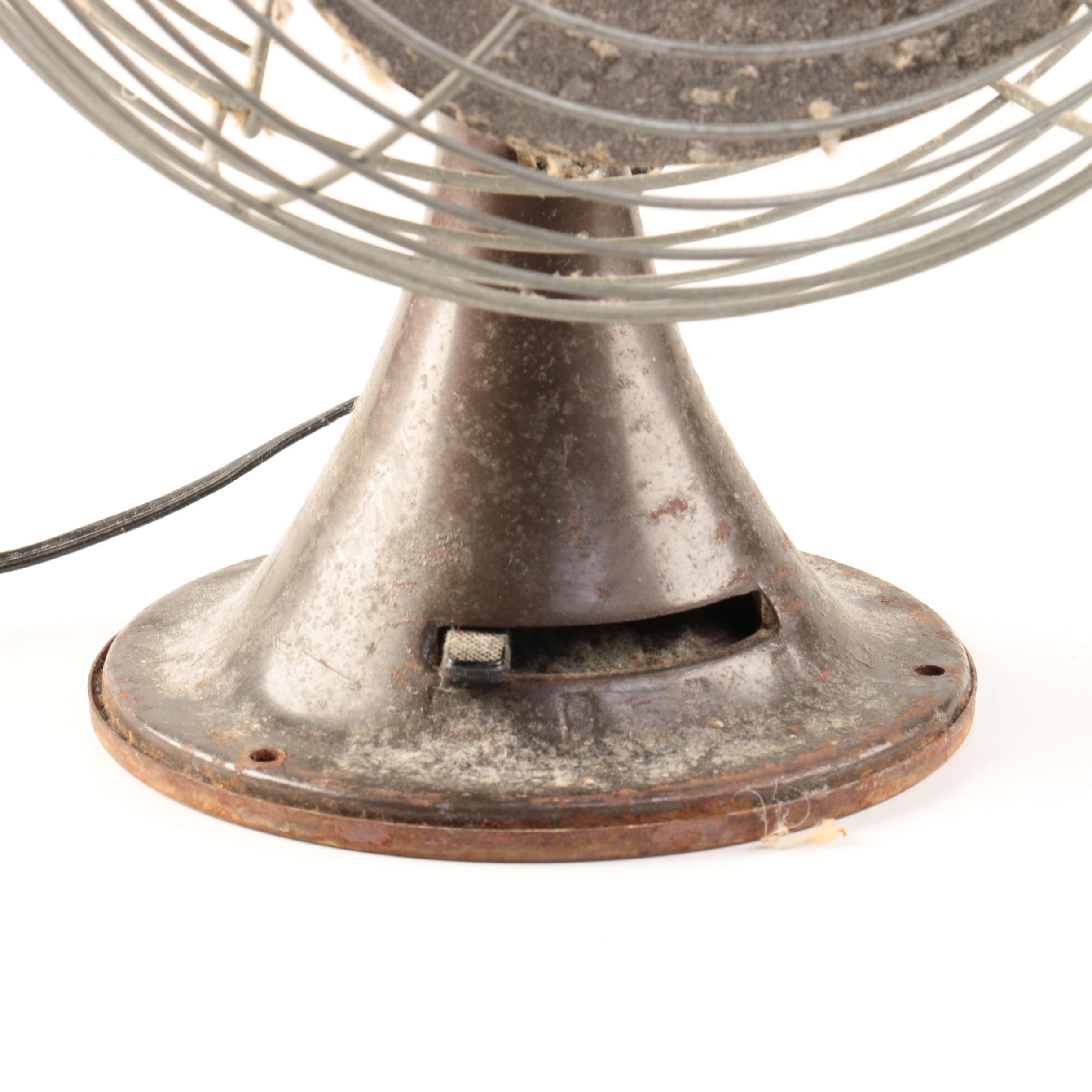 Vintage Emerson Electric Oscillating Fan | EBTH