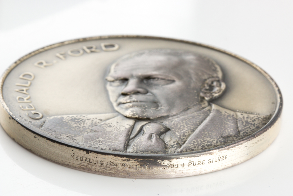 .999 Silver 1974 Gerald R. Ford Presidential Inaugural Medal | EBTH