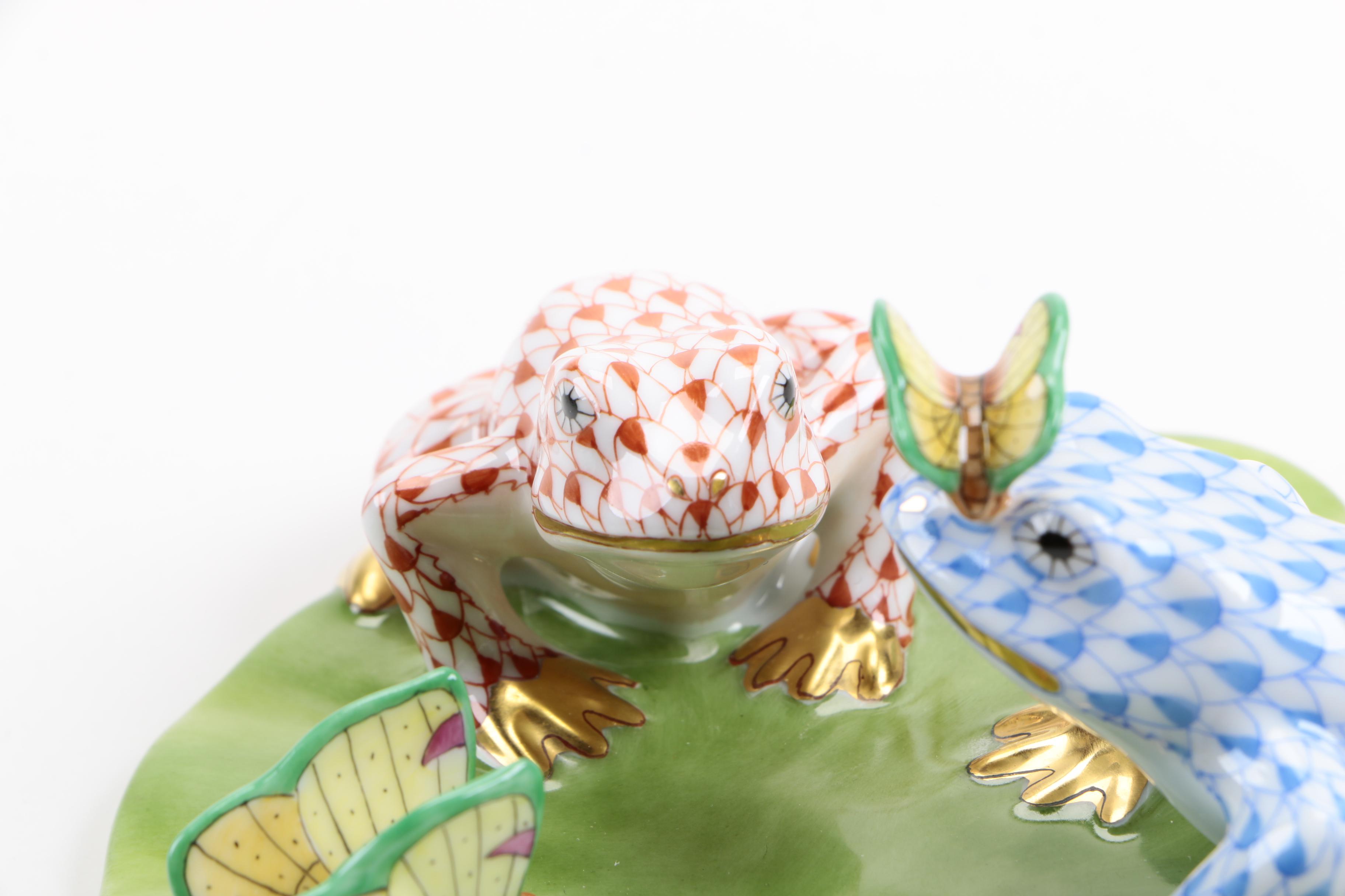 Hand Painted Herend Frogs on Lily Pad Figurine | EBTH