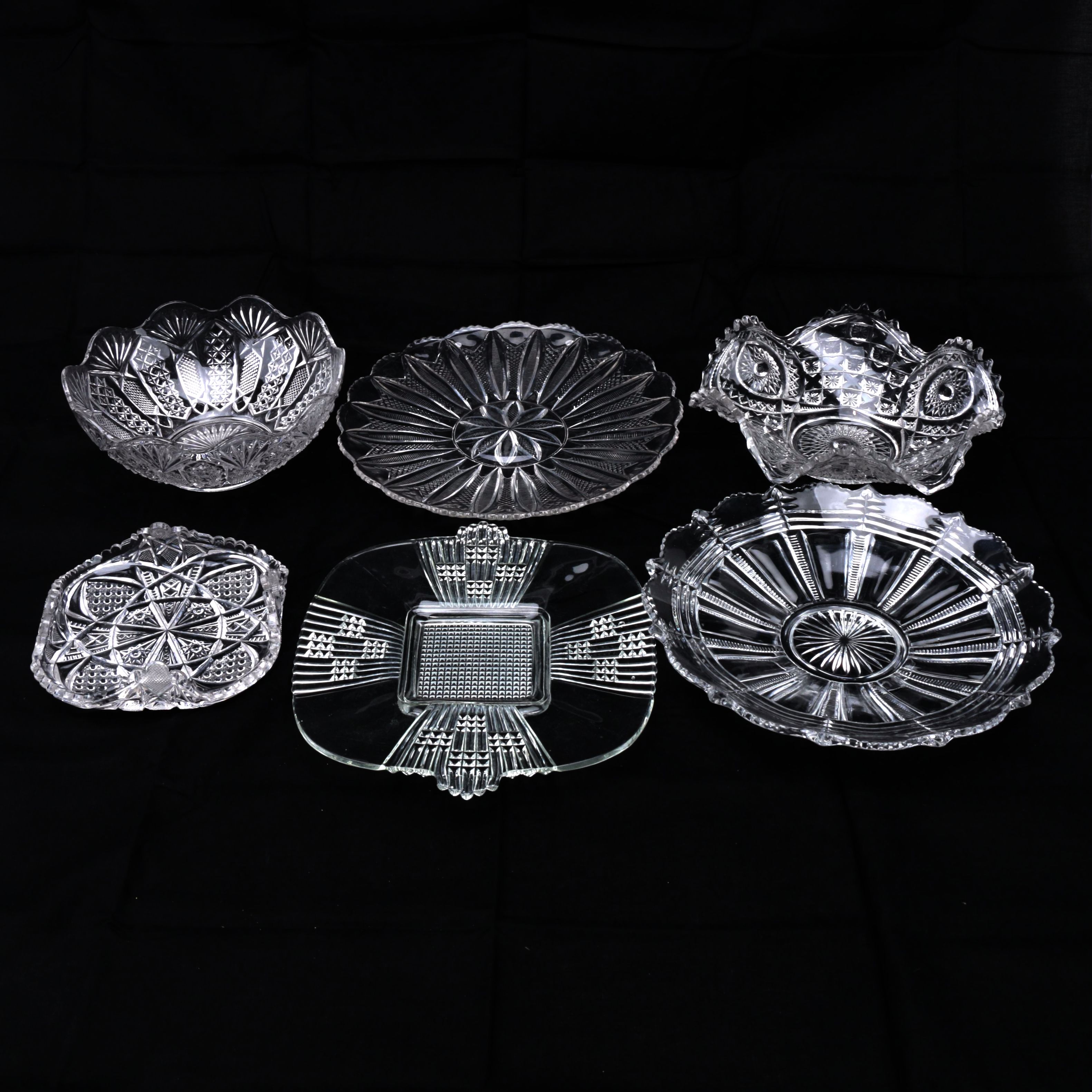 Assorted Cut Glass Decor | EBTH
