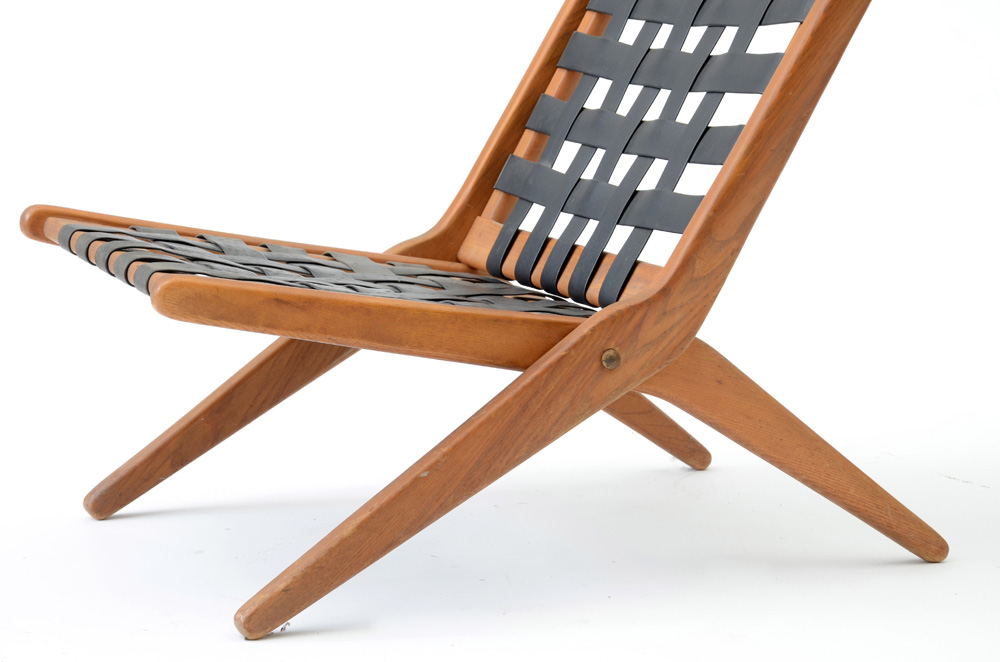 Pair of Mid Century Modern Folding Chair Frames | EBTH