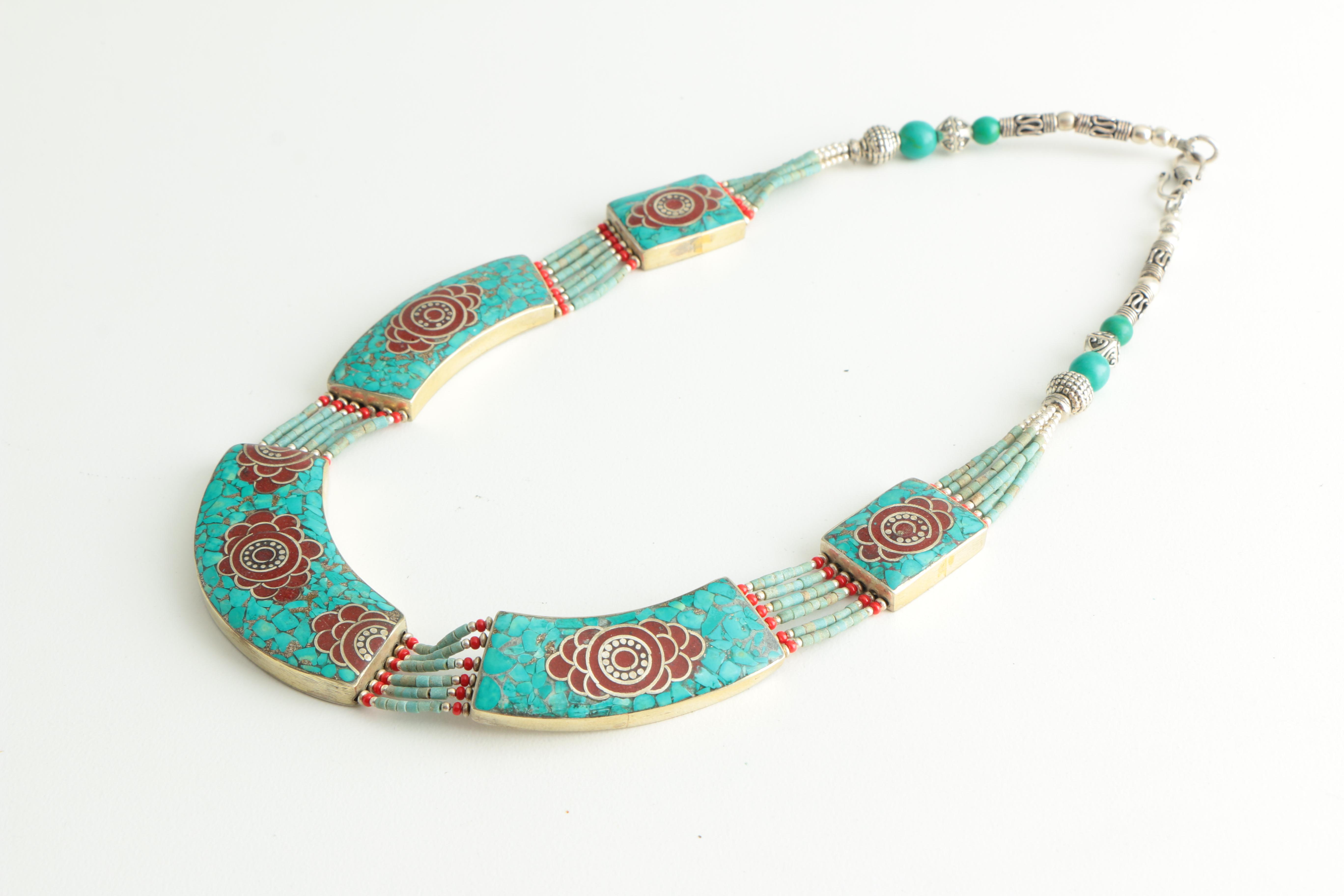 Sterling Silver Indonesian Necklace and Bracelet | EBTH