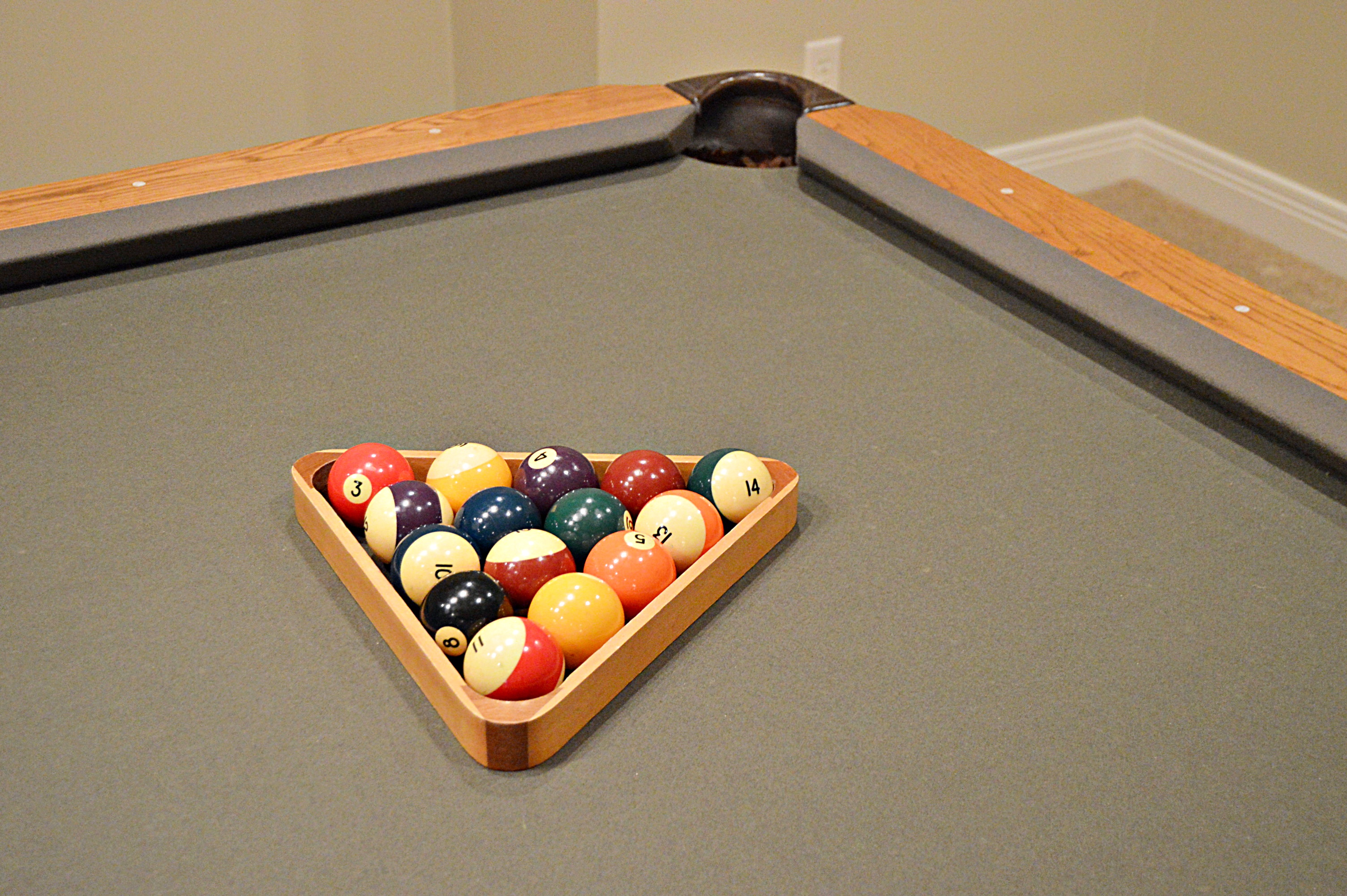 Connelly "Sedona" Pool Table with Baseball Motif Pockets | EBTH