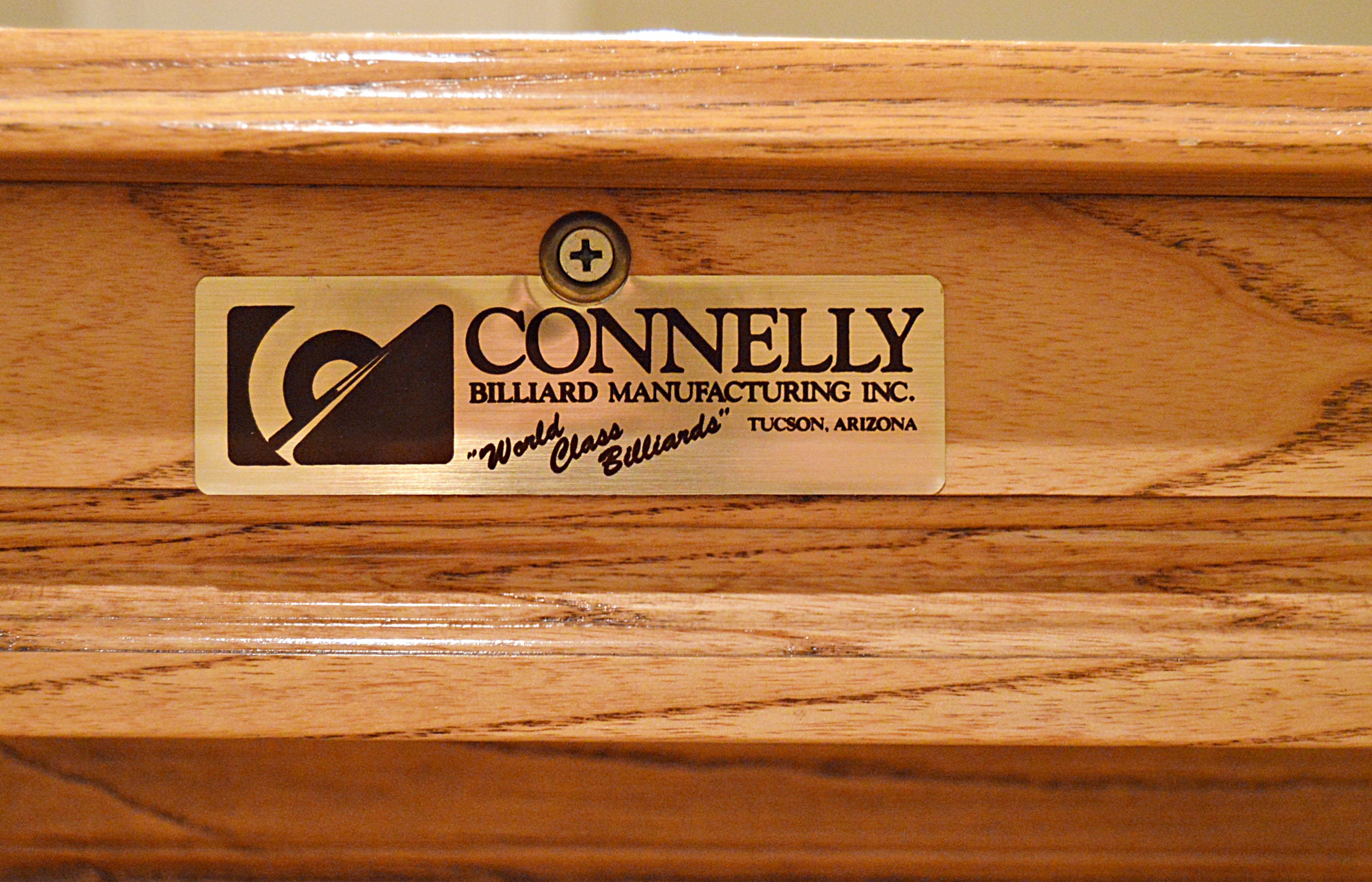 Connelly "Sedona" Pool Table with Baseball Motif Pockets | EBTH