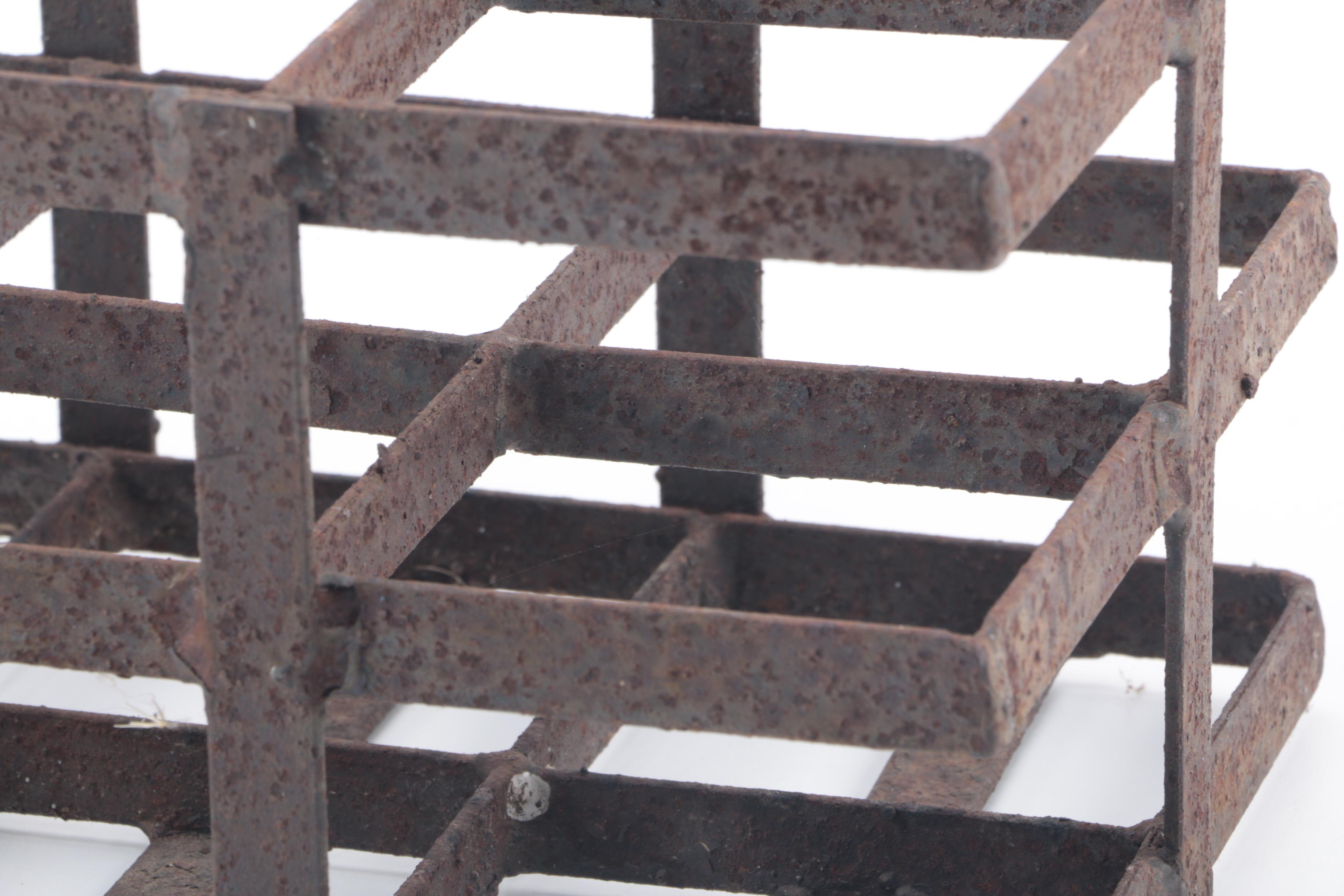 Metal Carrying Rack | EBTH