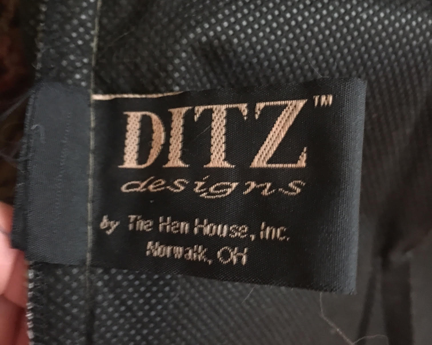 Ditz Designs Limited Edition Santa and Tree | EBTH