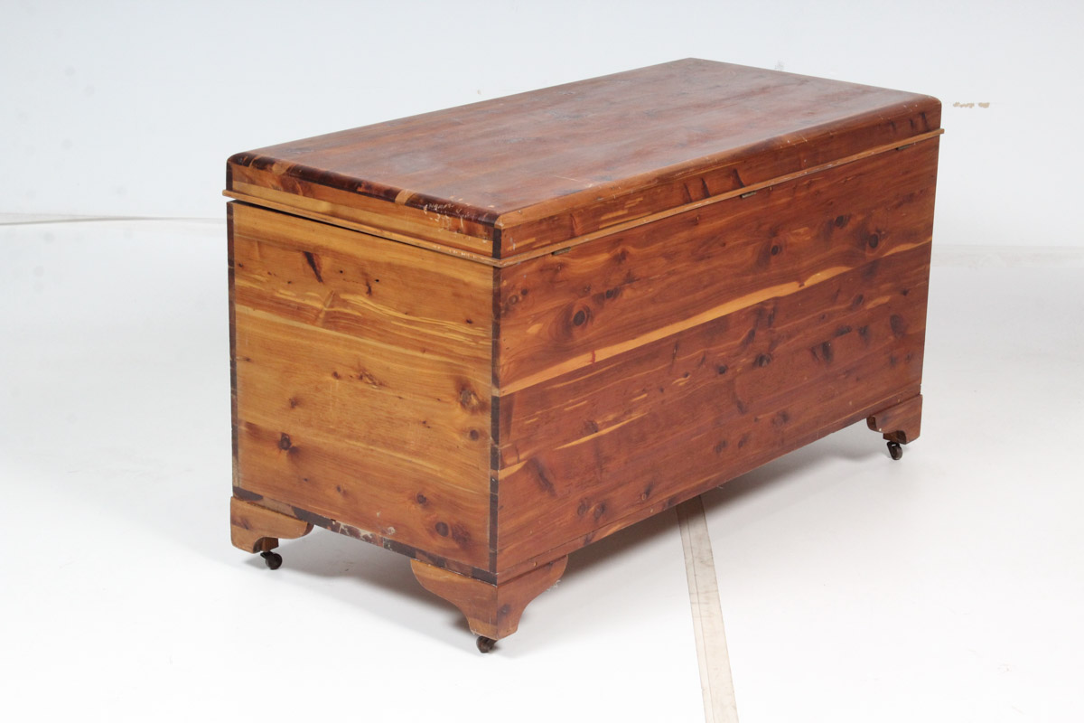 Large Cedar Chest | EBTH