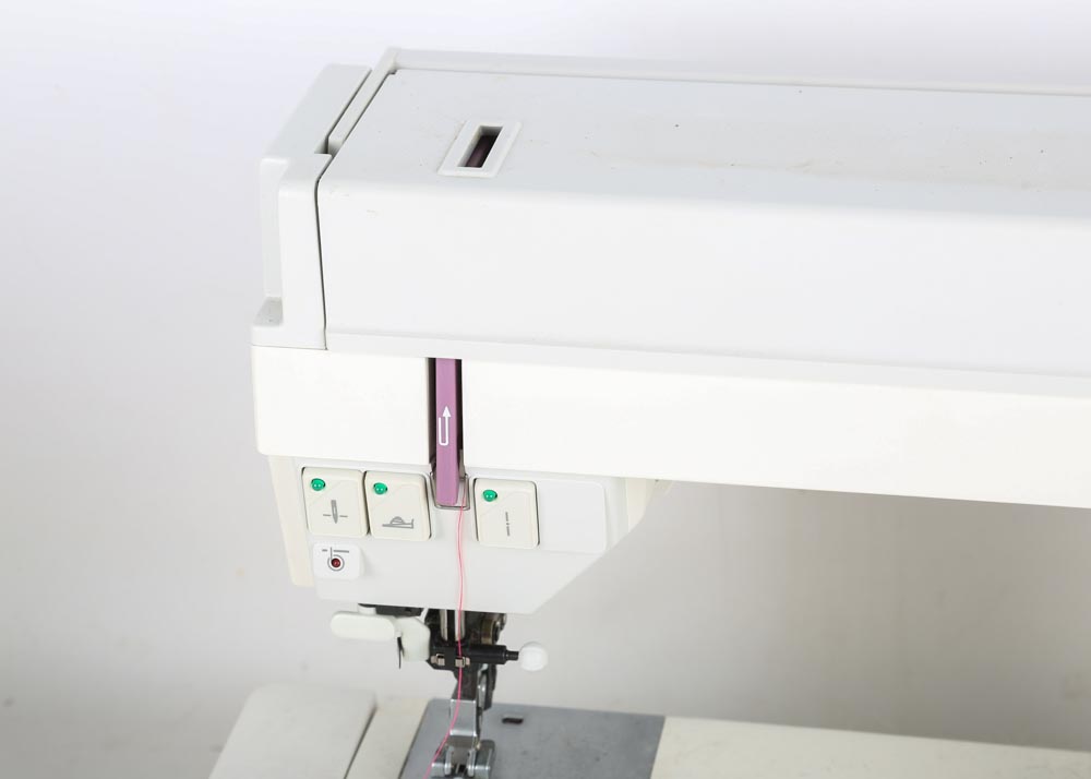 PFAFF Tiptronic 1171 Sewing Machine | EBTH