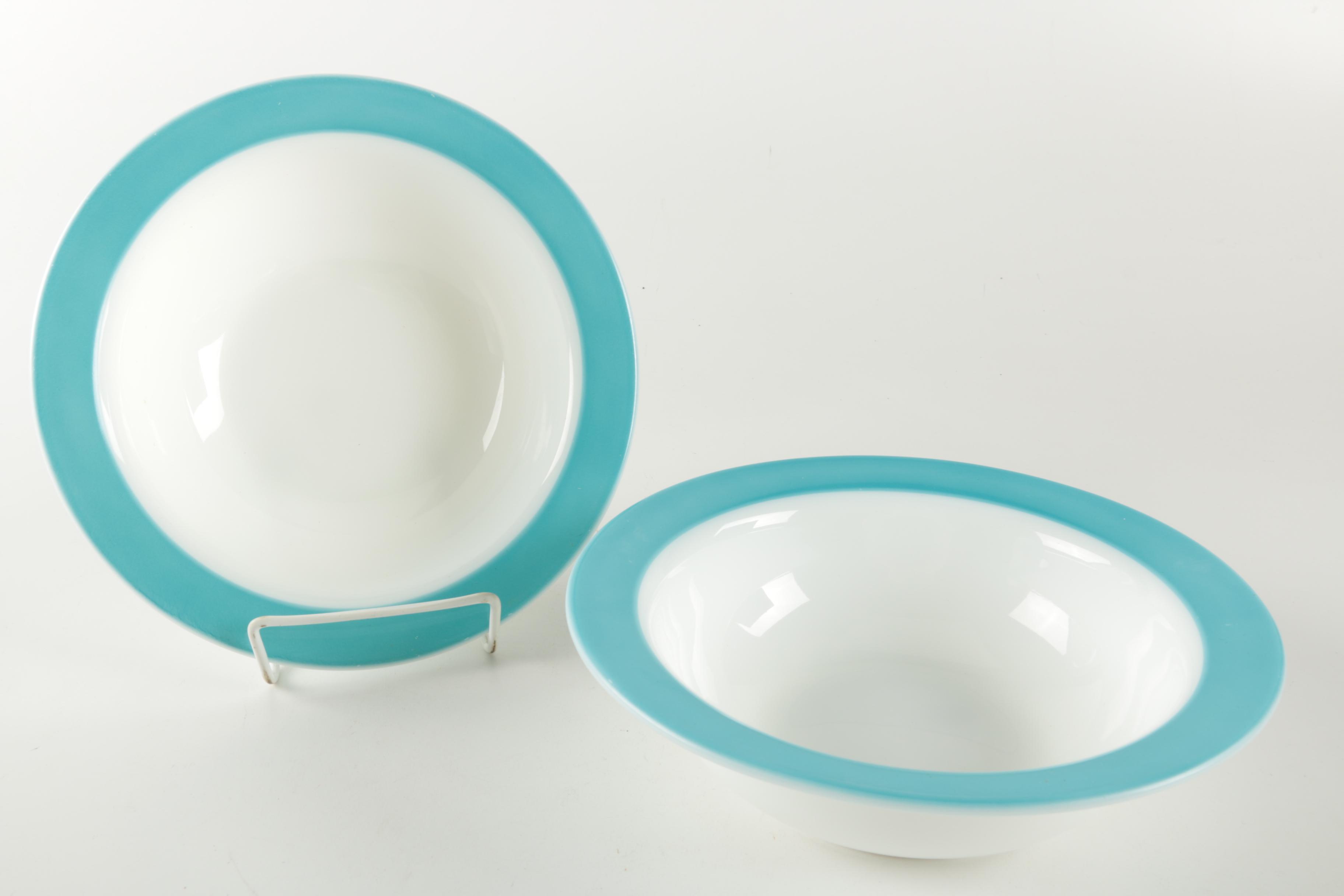 Pyrex "Aqua" Dinner Service | EBTH