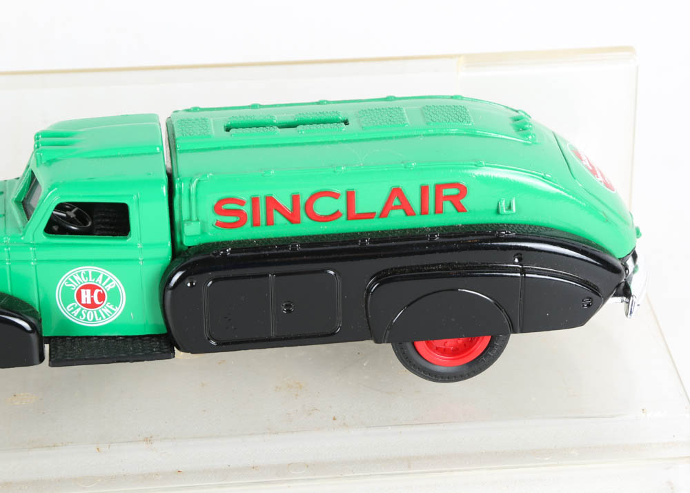 Sinclair Collectibles | EBTH