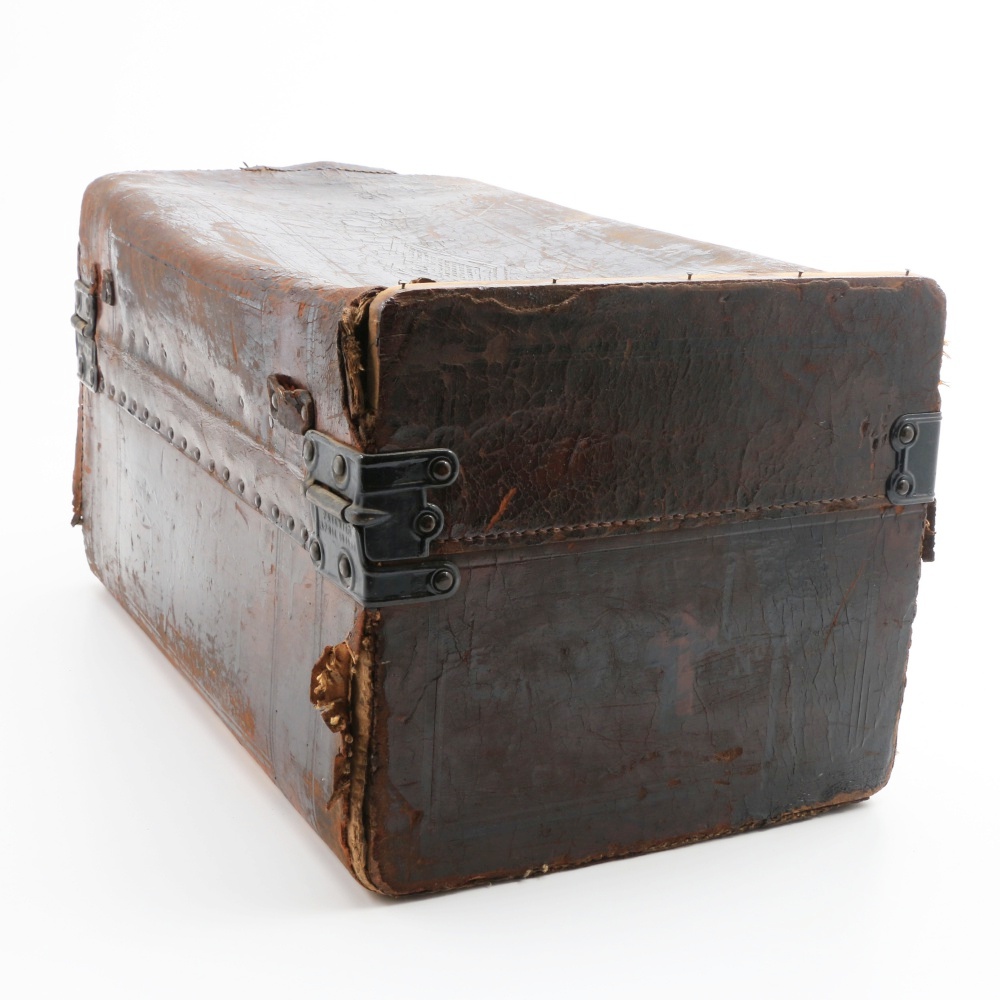 Pettibone Mfg. Small Travel Trunk | EBTH