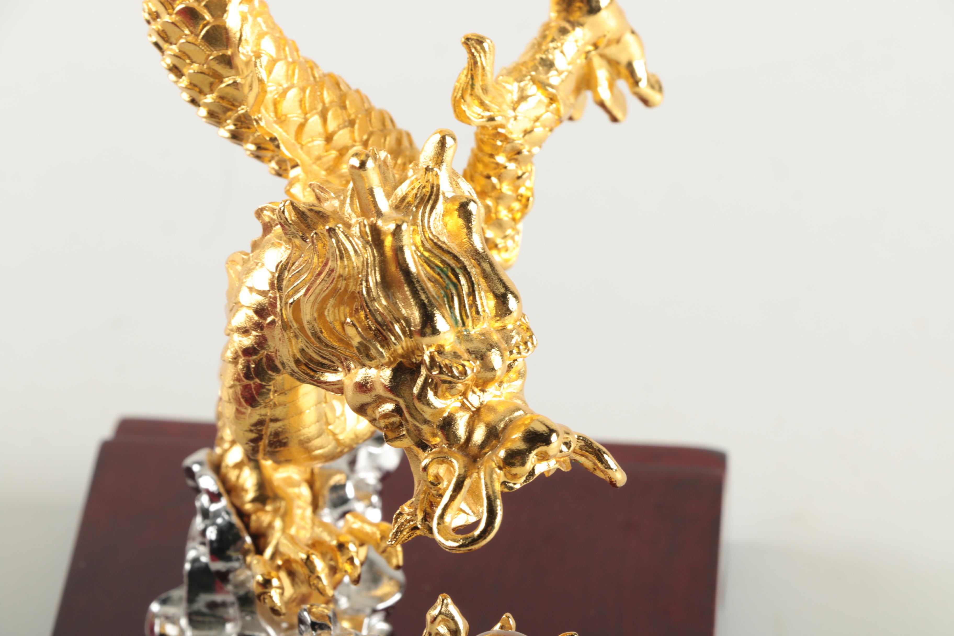 Risis 24K-Finished Limited-Edition "Golden Dragon" Statuette | EBTH