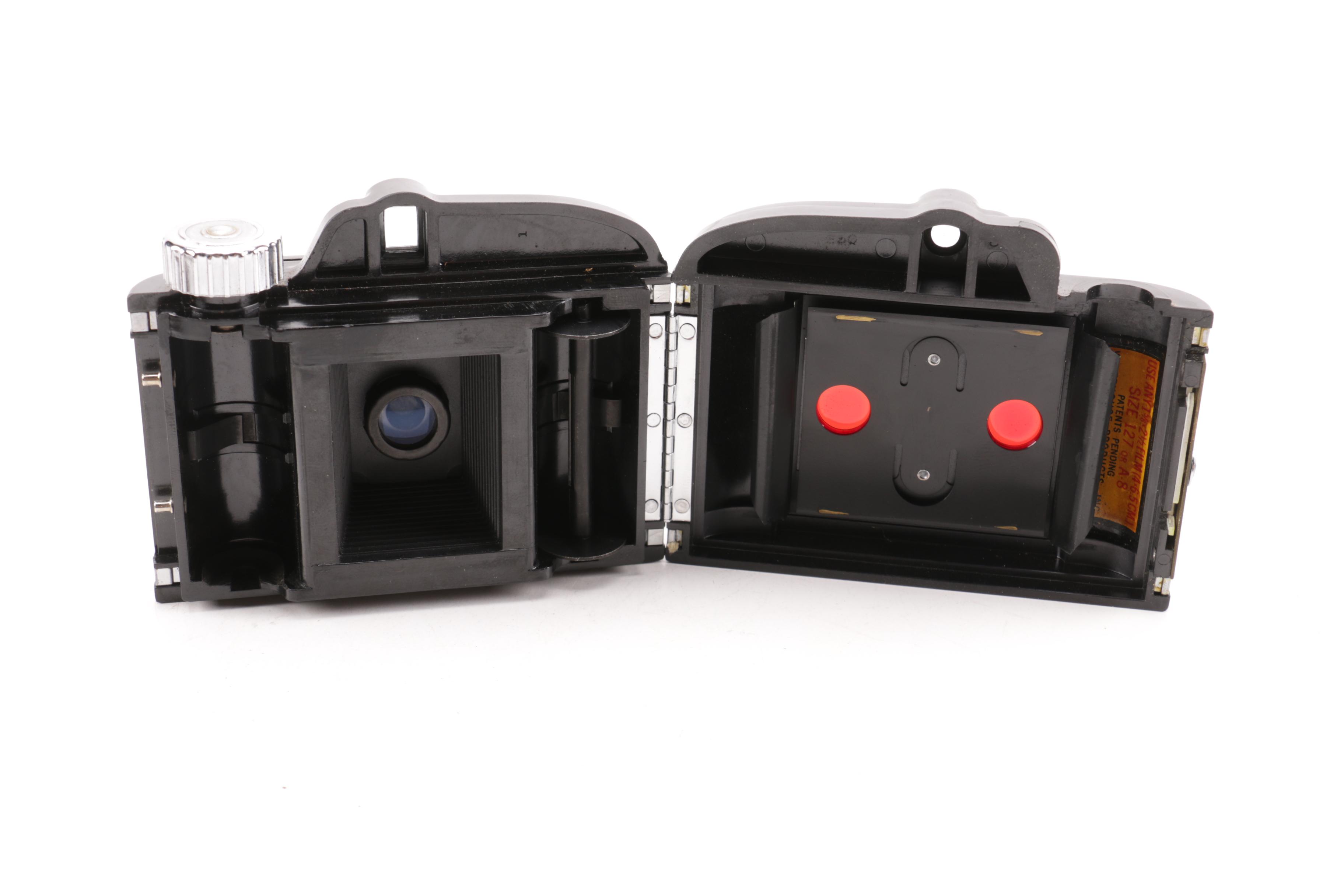 Vintage Polaroid and Beacon Cameras | EBTH