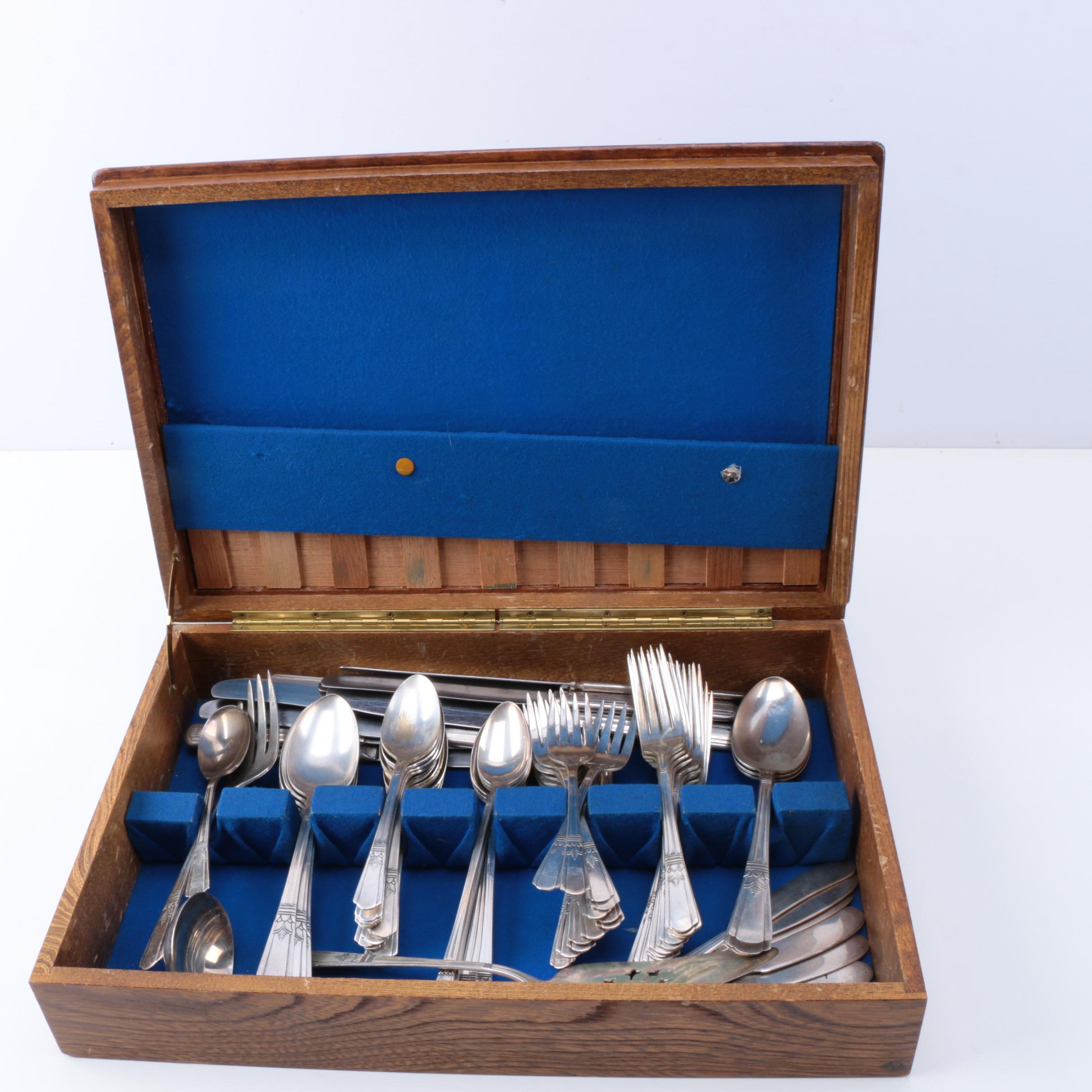 Court by International Silver Co. Silver Plate Flatware Set | EBTH