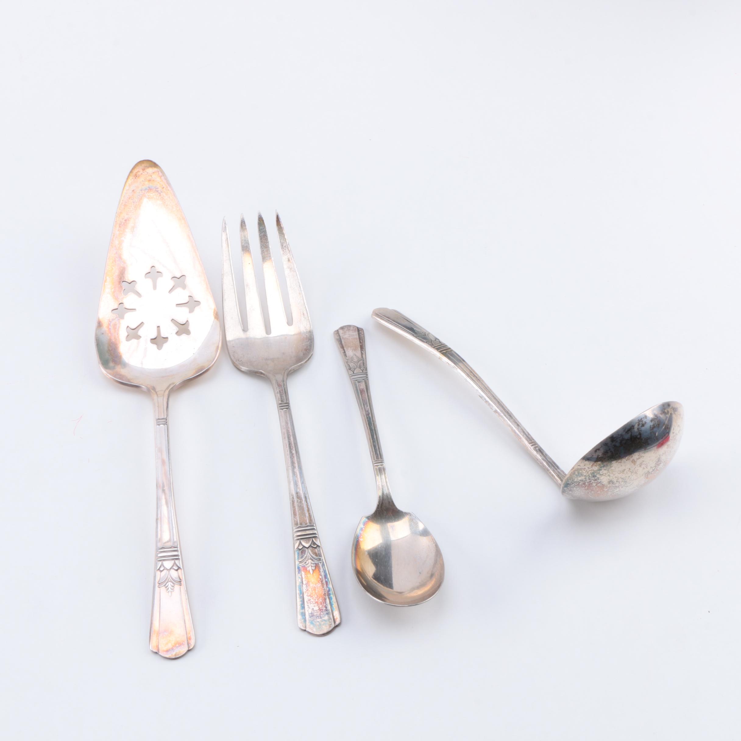 Court by International Silver Co. Silver Plate Flatware Set | EBTH