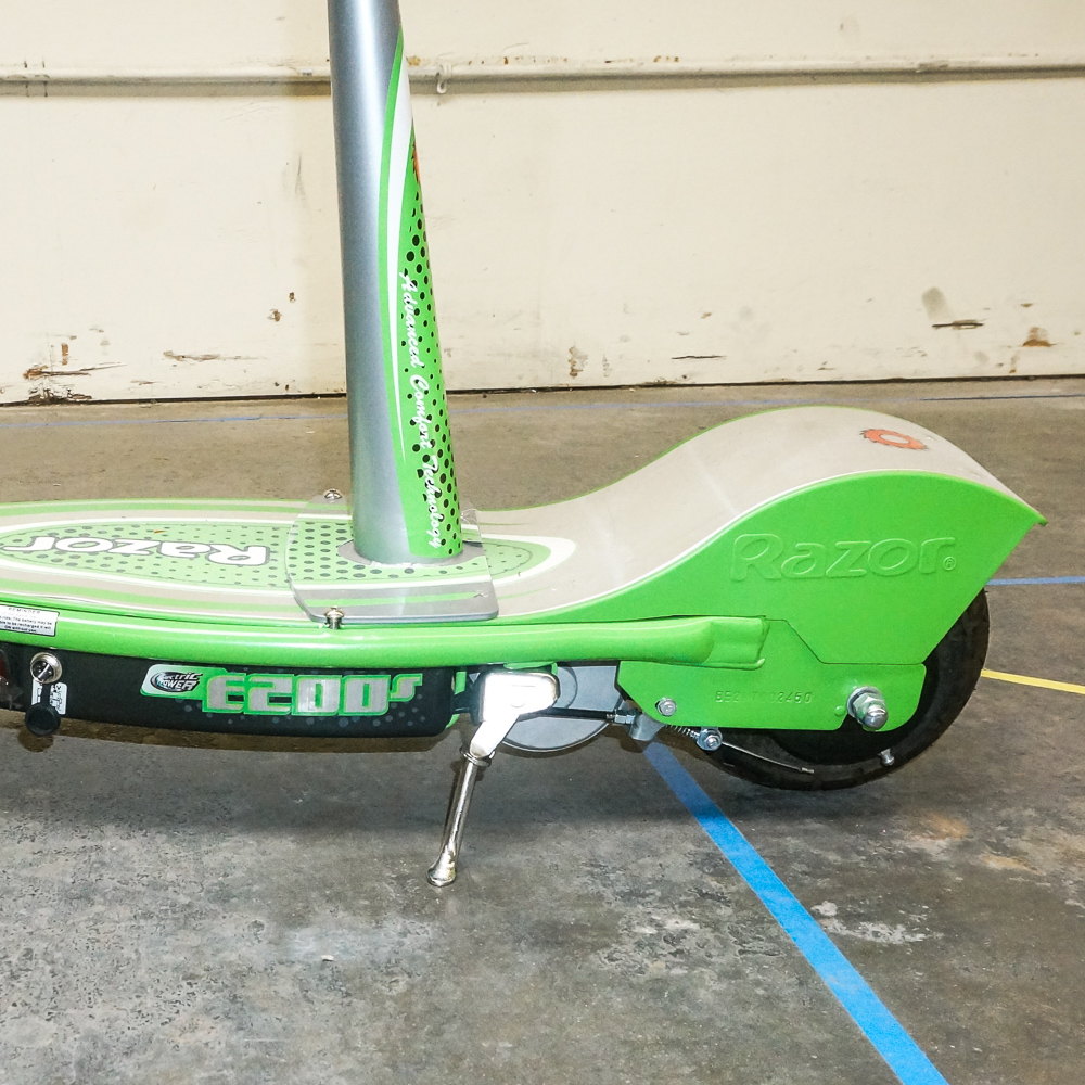 Razor E200S Seated Electric Scooter | EBTH