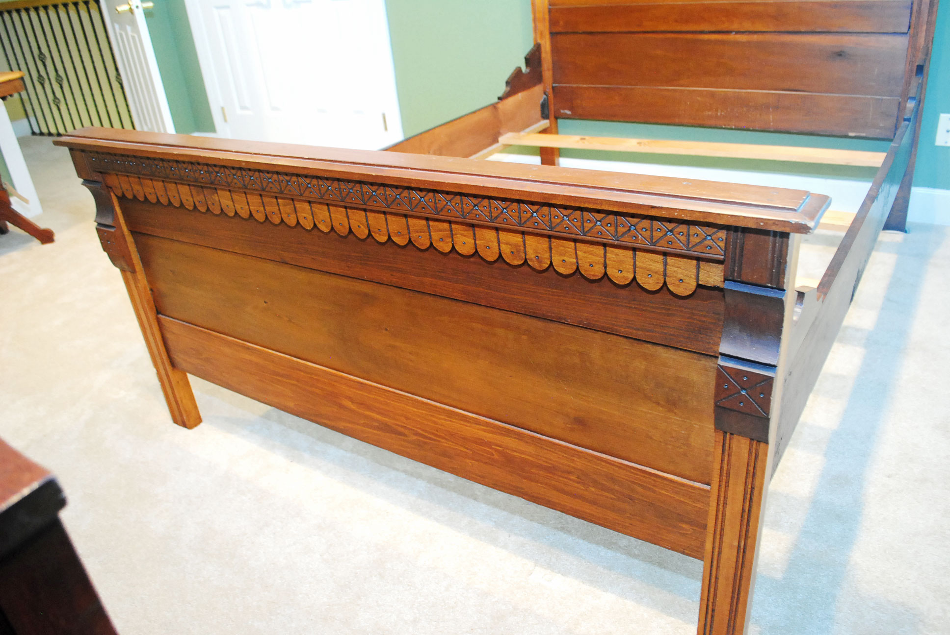 Antique Eastlake Bed Frame | EBTH