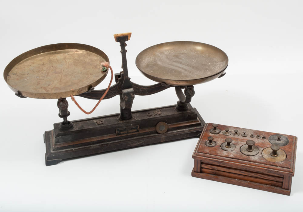 Vintage Troy Brass Weights and Scale | EBTH