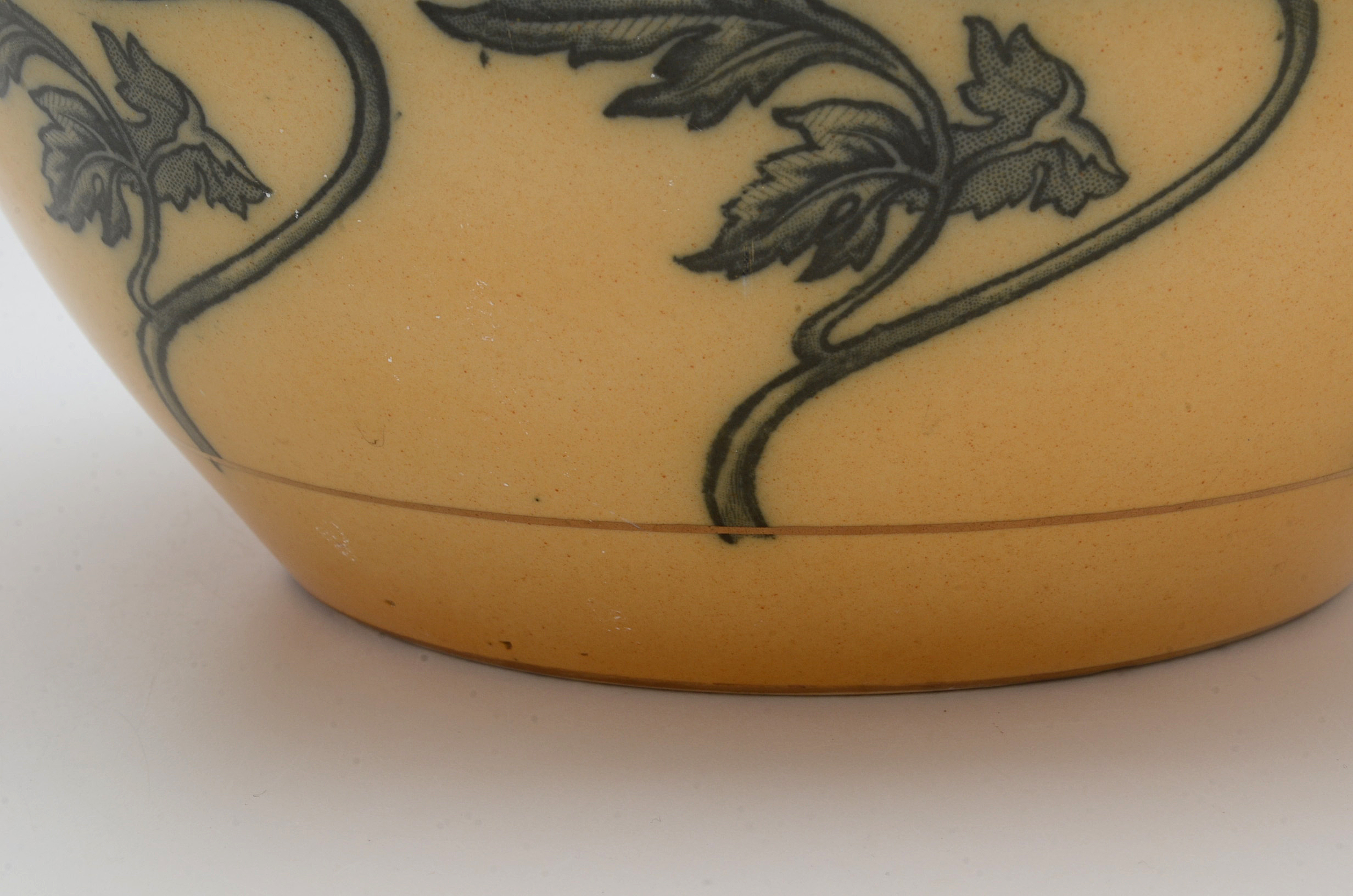 Late 19th Century English Colonial Pottery Kelmscott Jardinere | EBTH