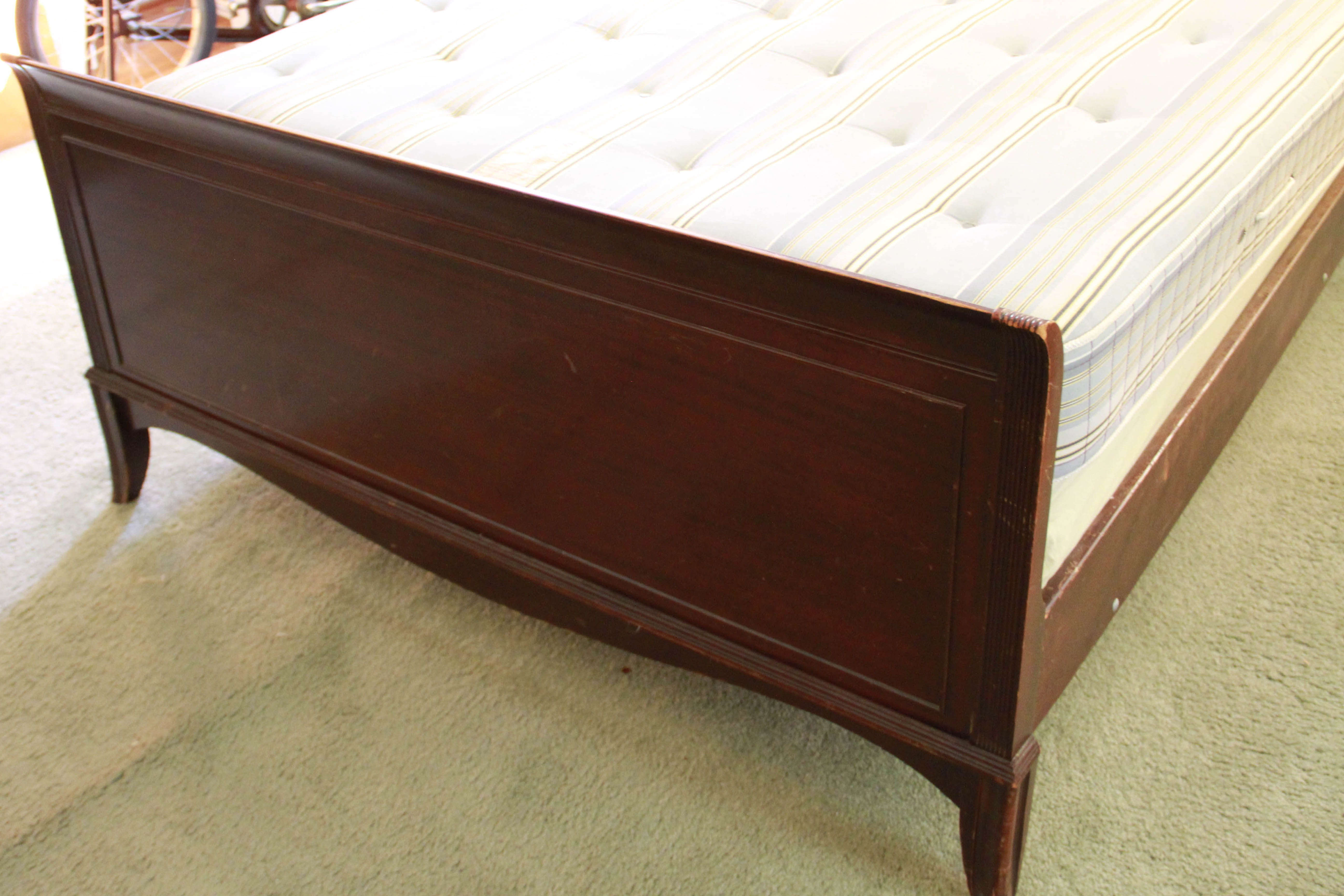Full-Size Sleigh Bed Frame | EBTH