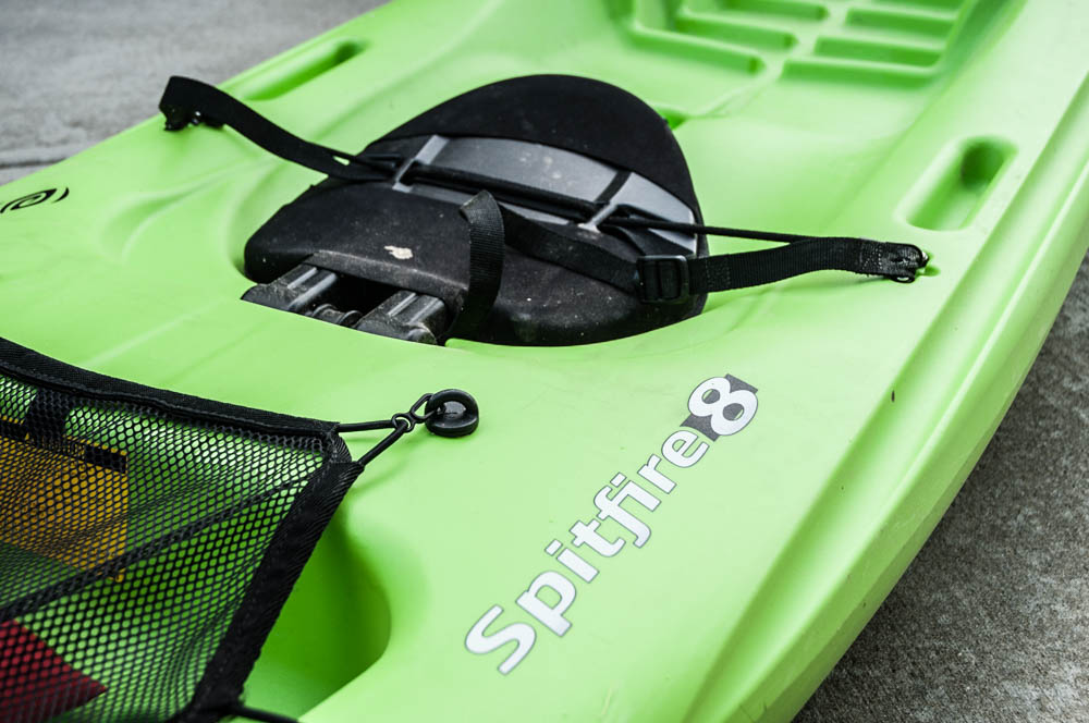 Emotion "Spitfire 8" Kayak | EBTH