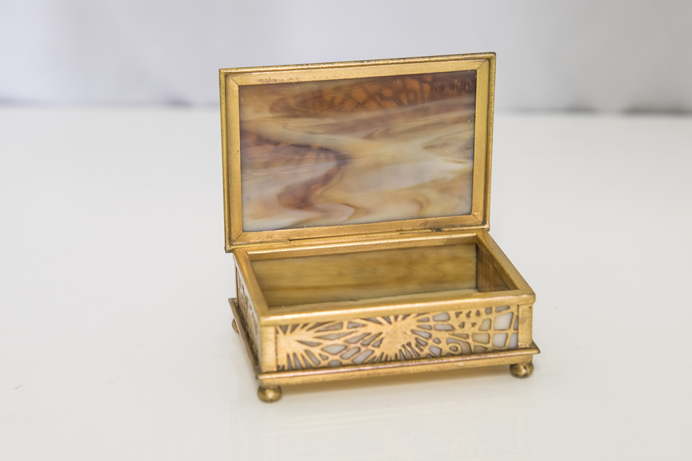 Tiffany Studios Pine Needle Box | EBTH