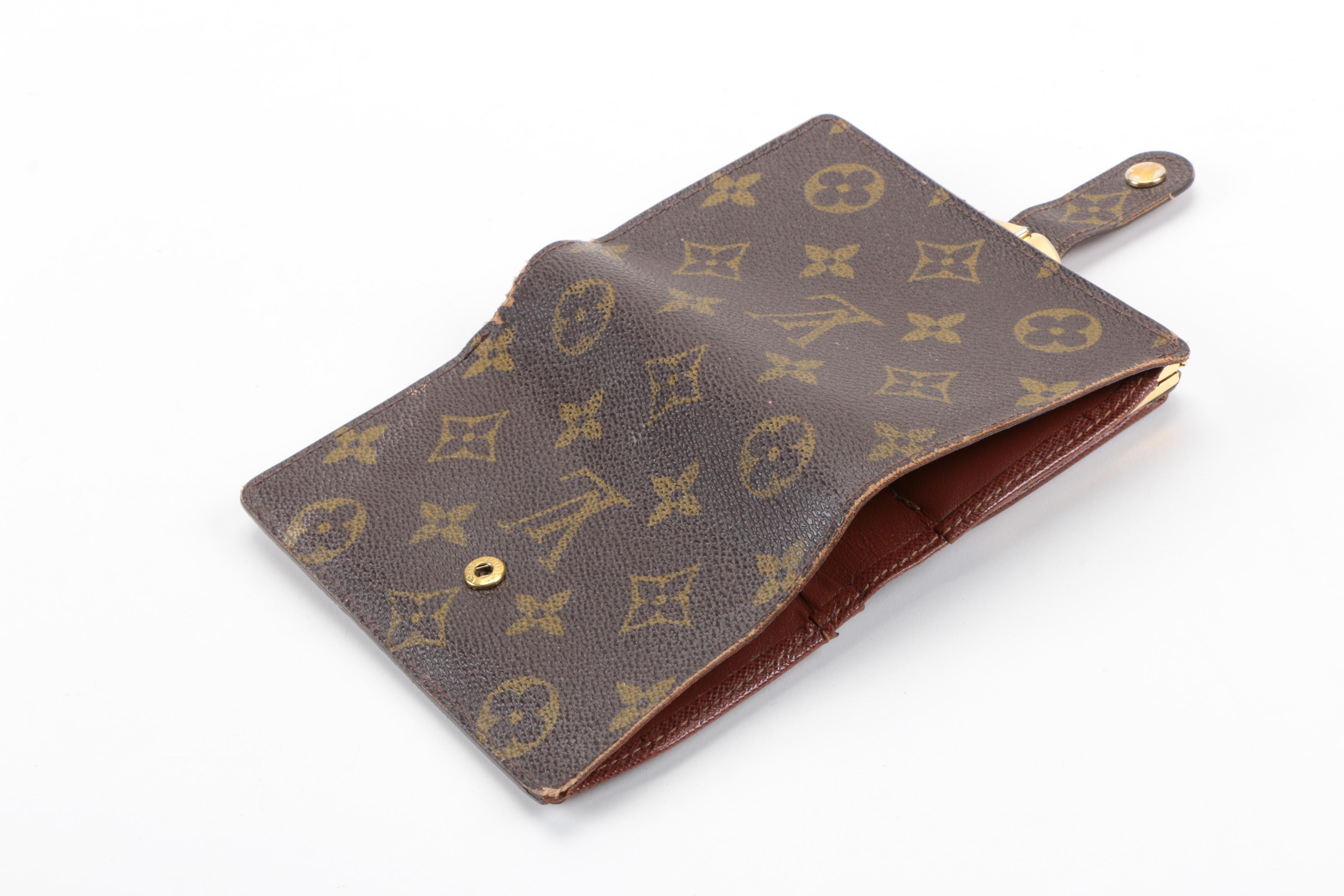 Louis Vuitton Monogram Kiss Lock Bifold Wallet | EBTH