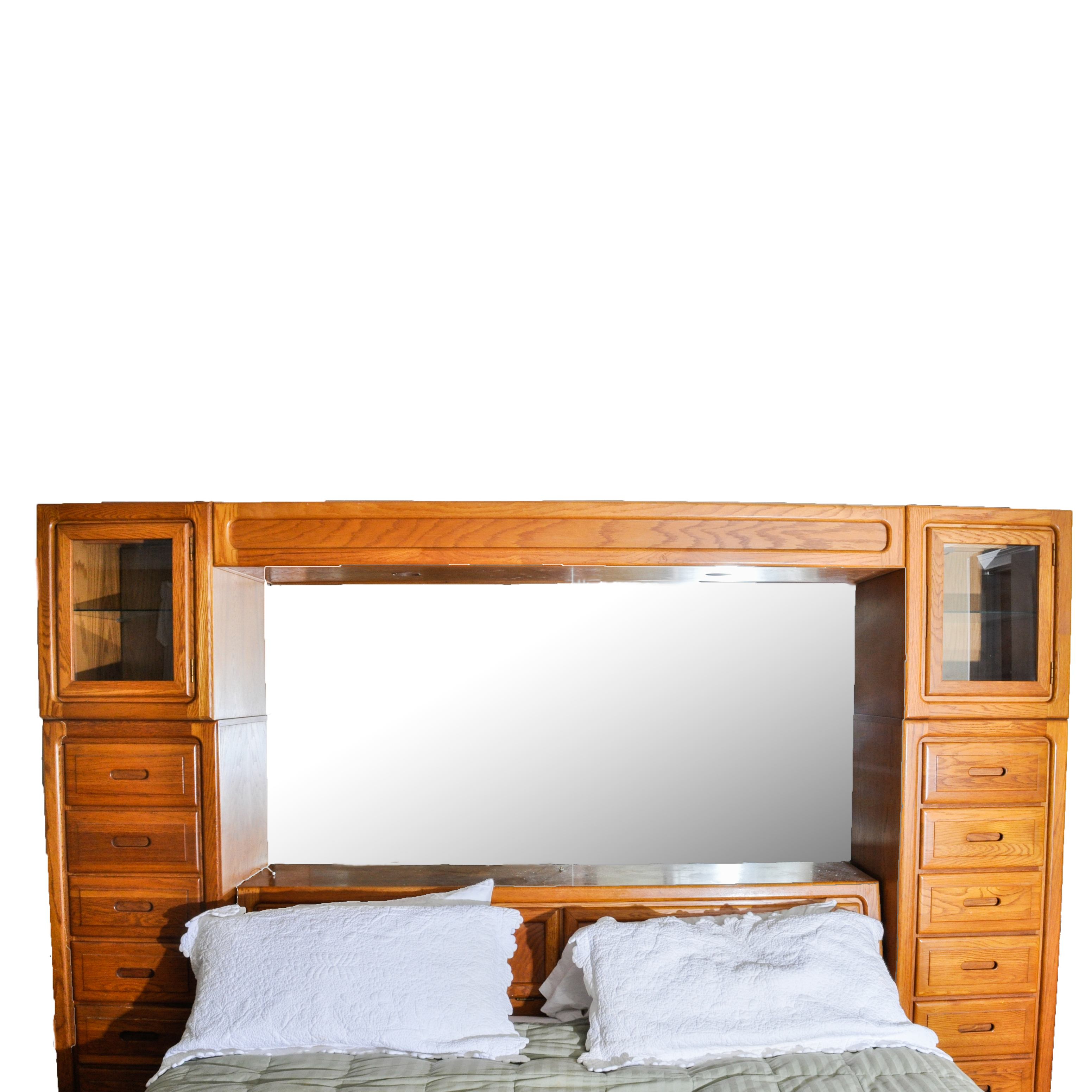 Oak King-Size Bed Frame With Light Bridge and Drawers | EBTH