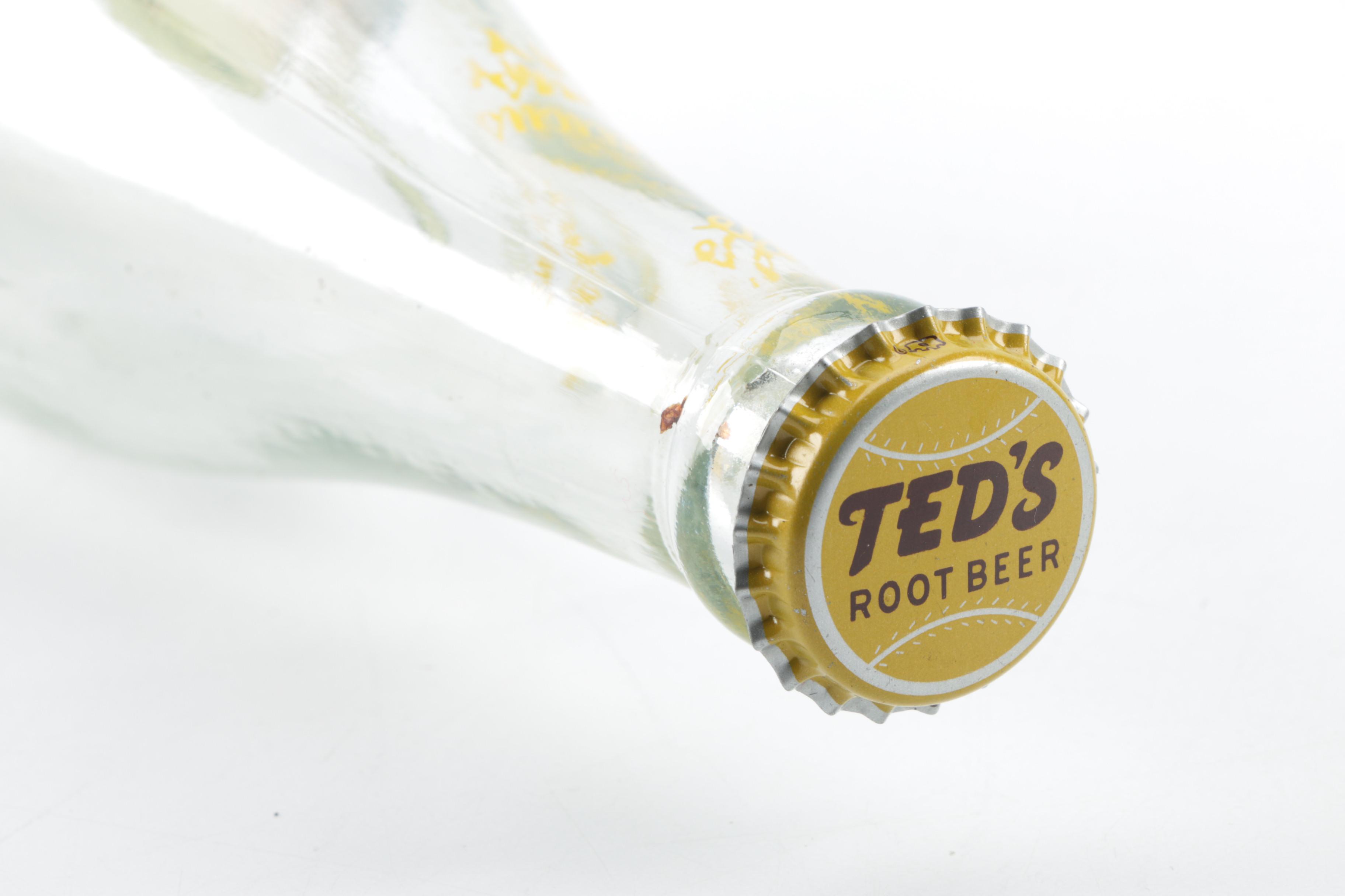 Vintage Ted Williams Shelf Clock and Root Beer Bottle | EBTH