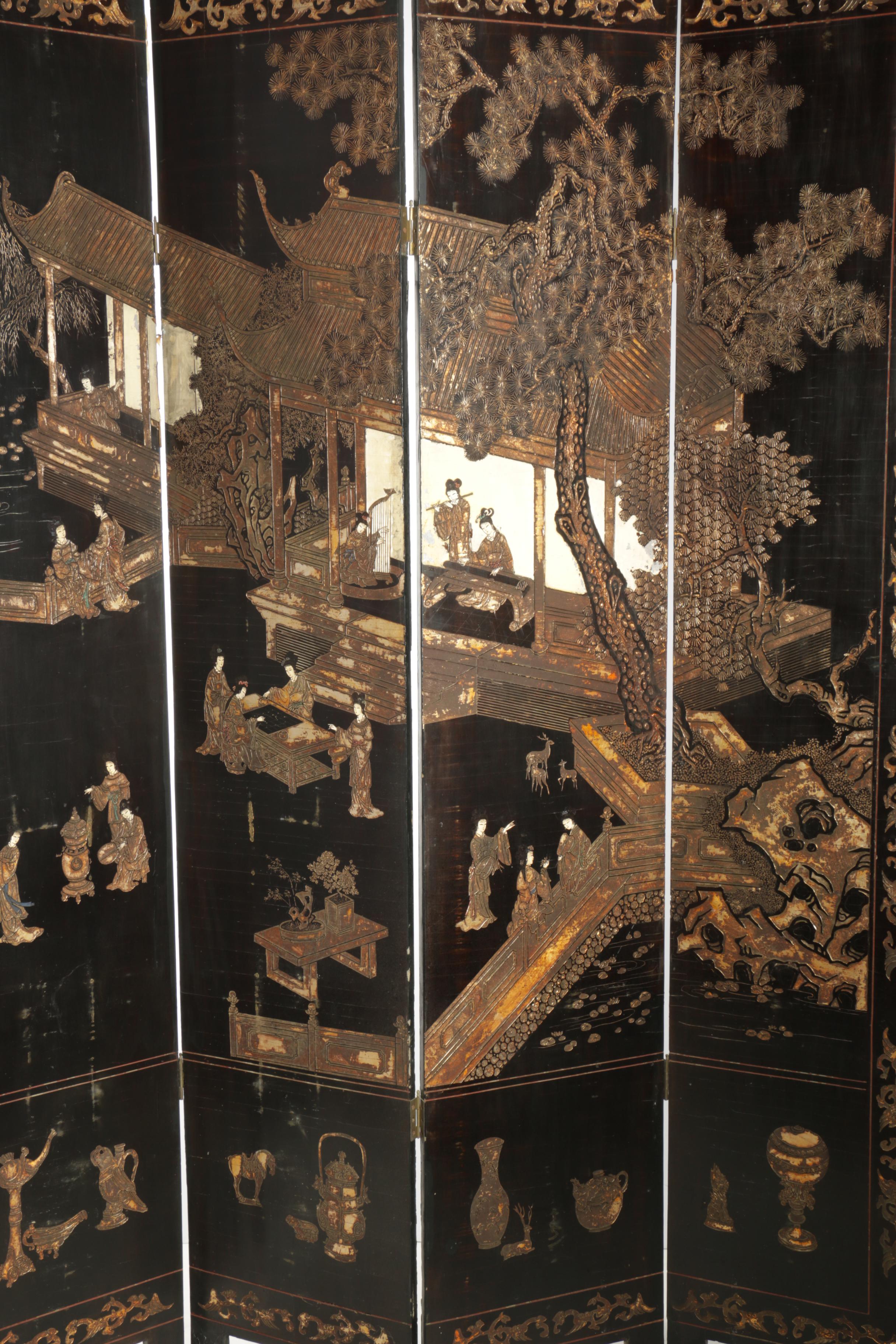 Asian Style Room Divider with Painted Embellishments | EBTH