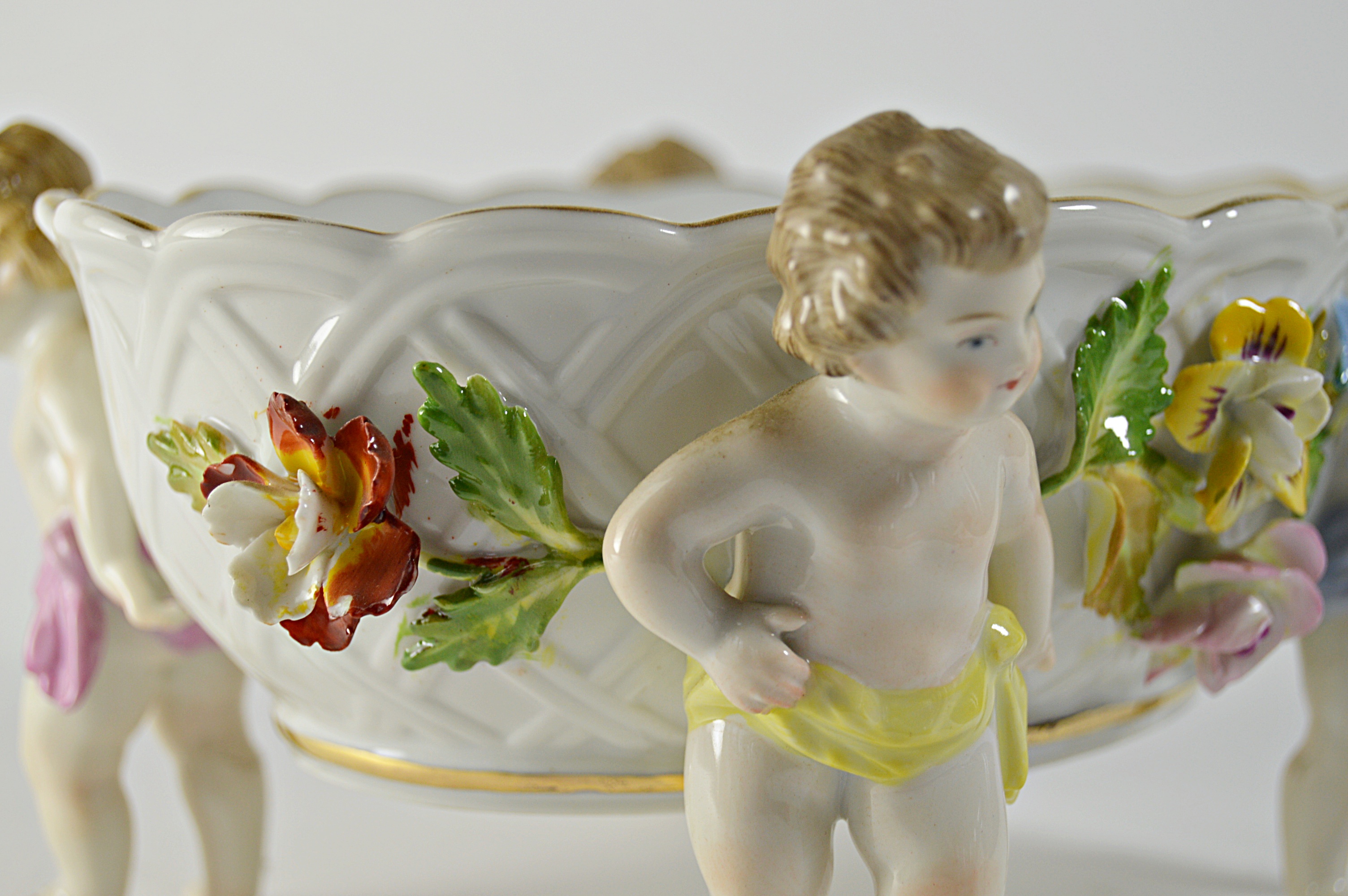 Antique Dresden Porcelain Compote | EBTH