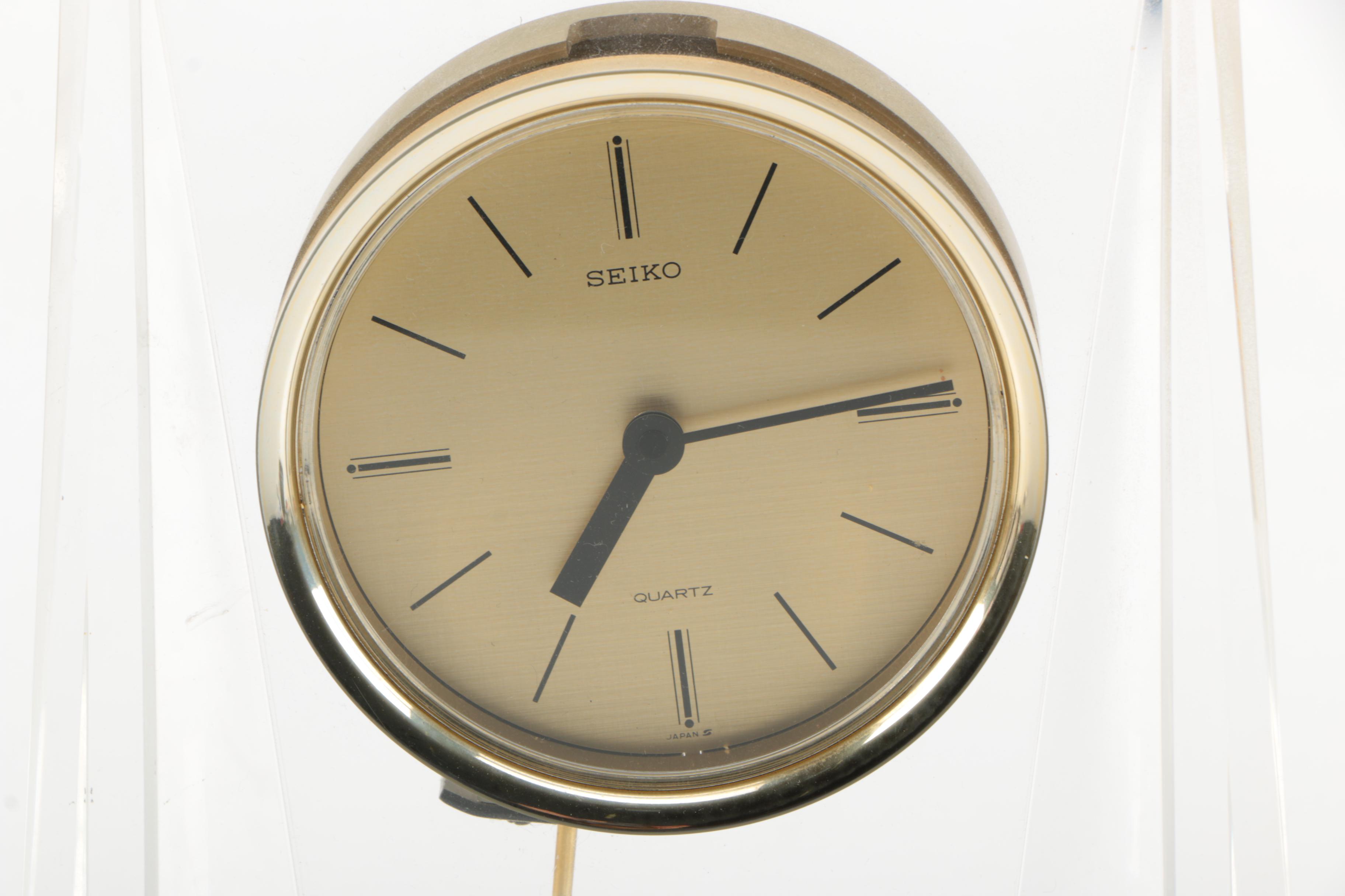 Seiko Modernist Acrylic Desk Clock | EBTH